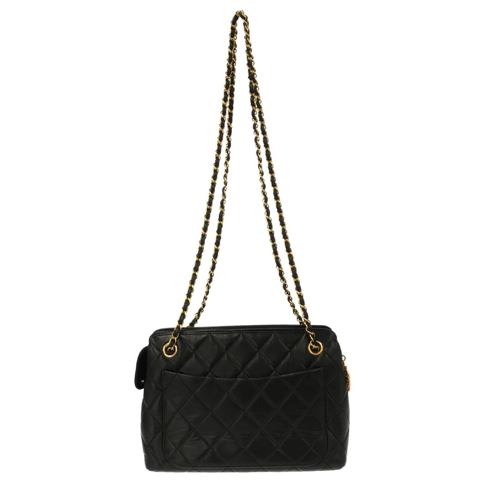 Chanel Matrasse Black Leather ref.803965 - Joli Closet