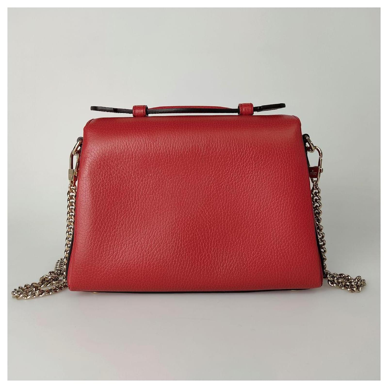 Gucci Interlocking Plain bag in red leather with chain ref.805943 ...