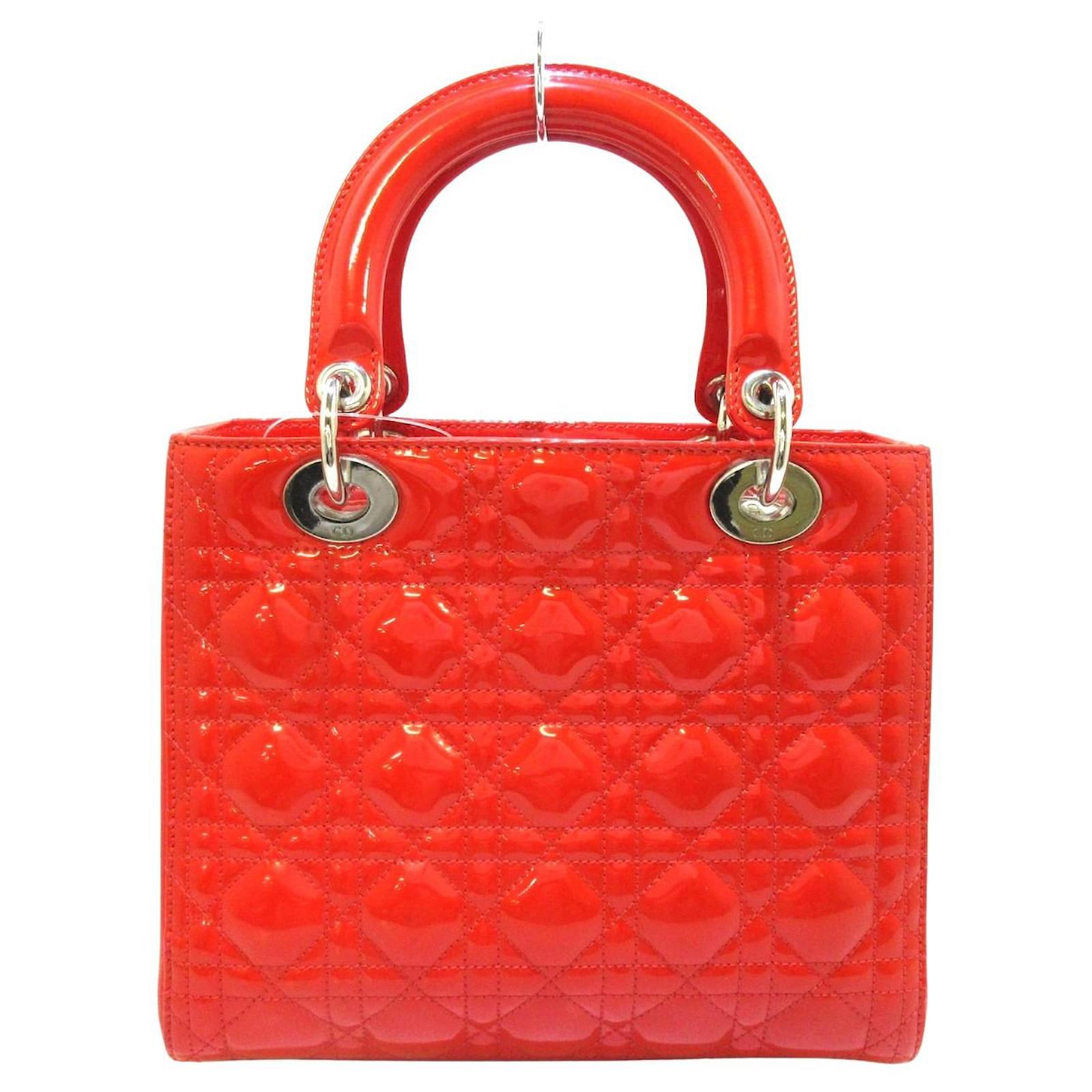 Dior Lady Dior Medium Red Patent leather ref.815401 - Joli Closet