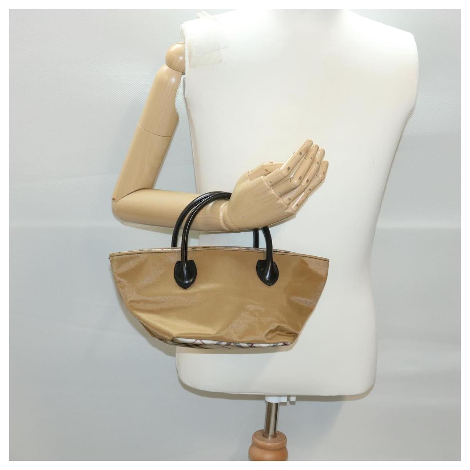 BURBERRY Beige Synthetic ref.815591 - Joli Closet