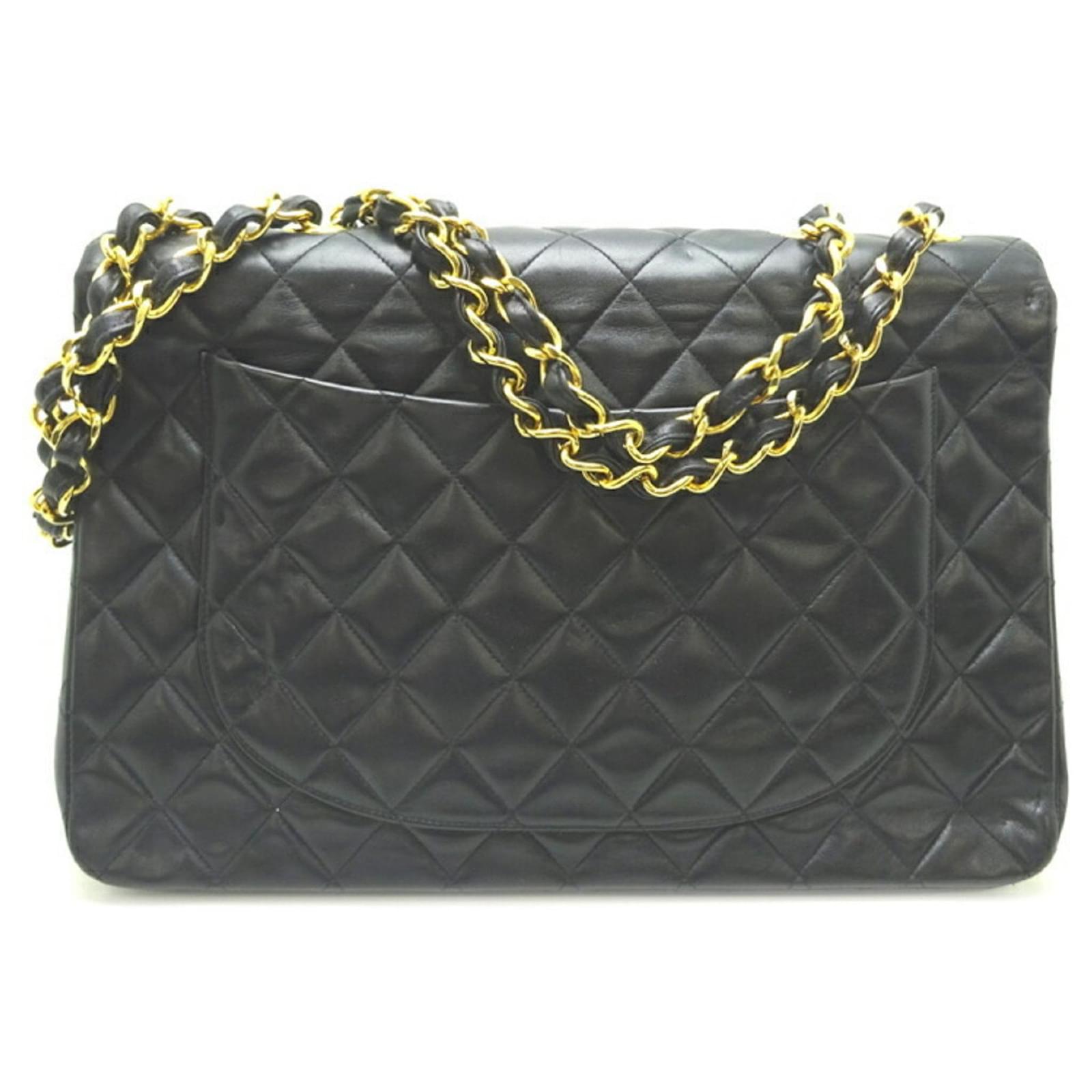Chanel Matrasse Black Leather ref.817944 - Joli Closet