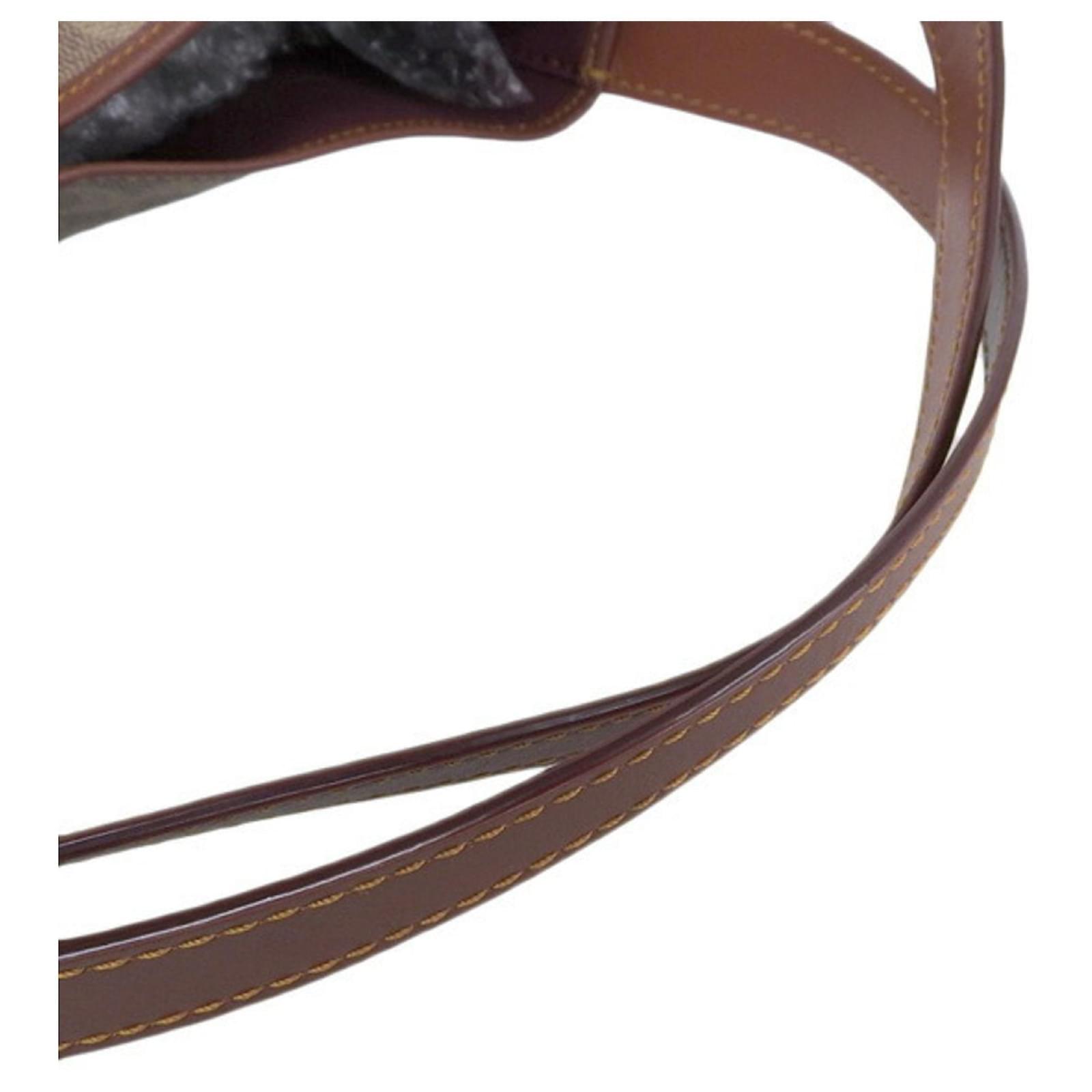 Coach Hadley Hobo Brown Cloth ref.823779 - Joli Closet