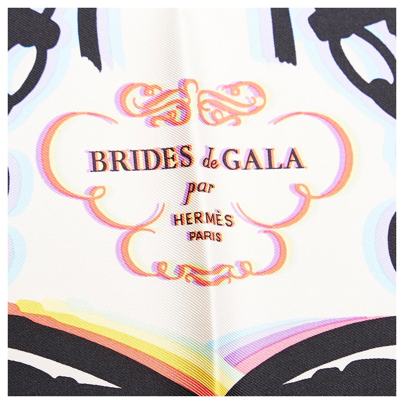 Hermès Hermes White Brides de Gala Shadow Silk Scarf Cloth ref.832979 - Joli Closet