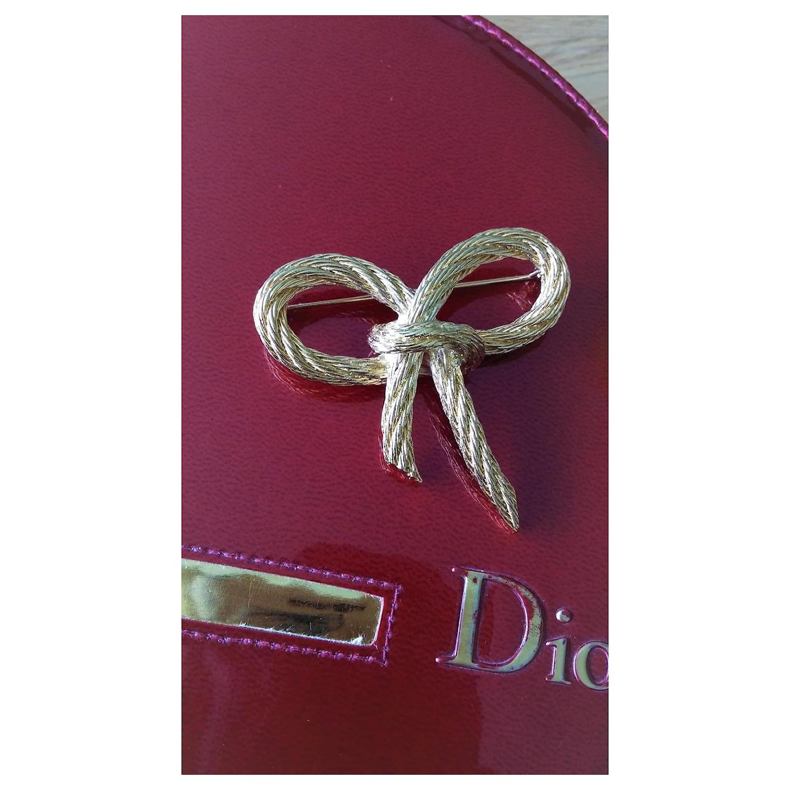 Christian Dior Vintage & New - Ch Node brooch. DIOR - iconic Golden ...