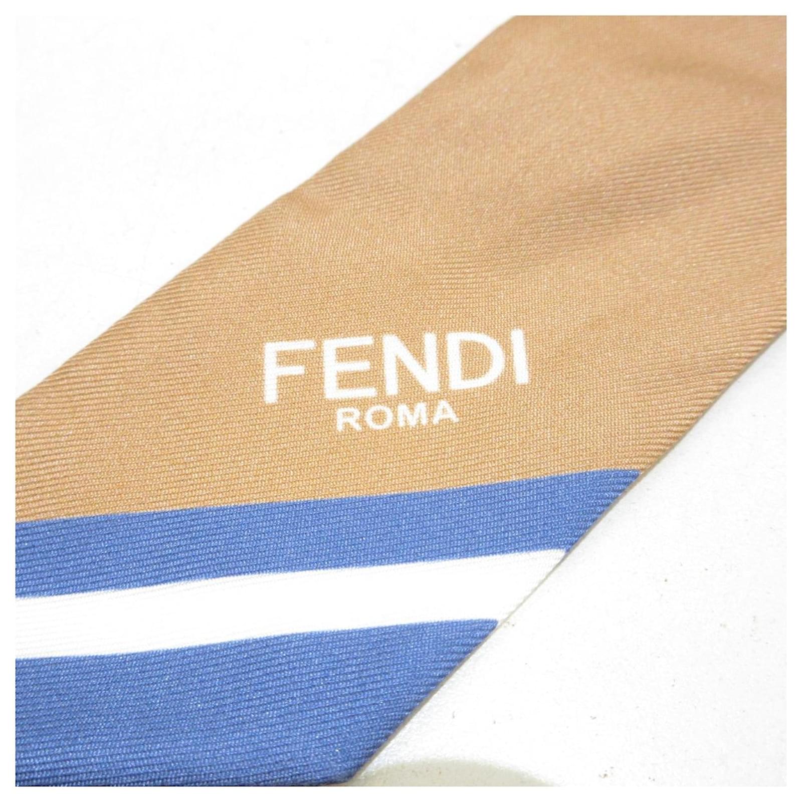 Fendi -- Multiple colors Silk ref.836236 - Joli Closet
