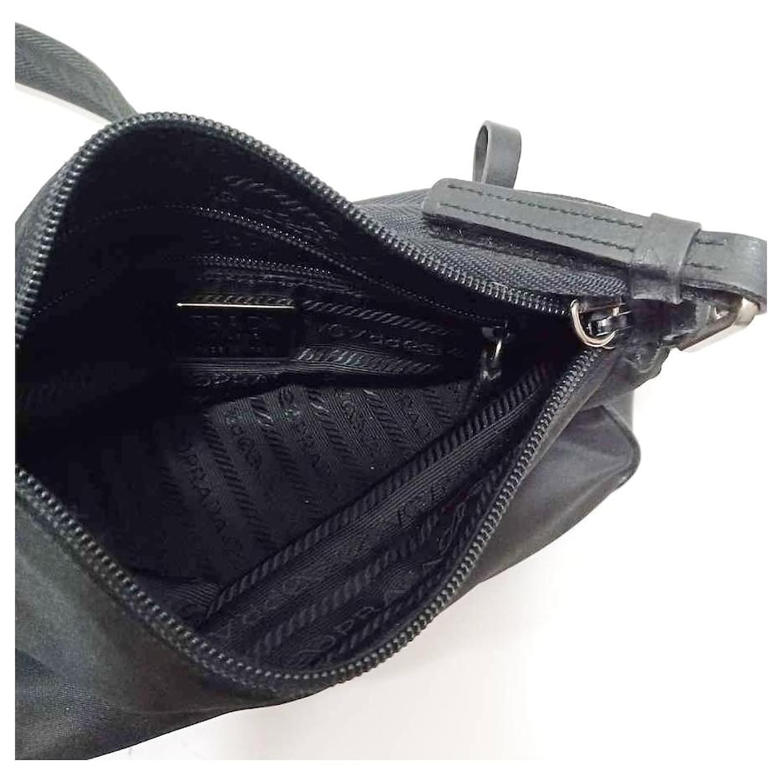 Prada Black Leather ref.845386 - Joli Closet