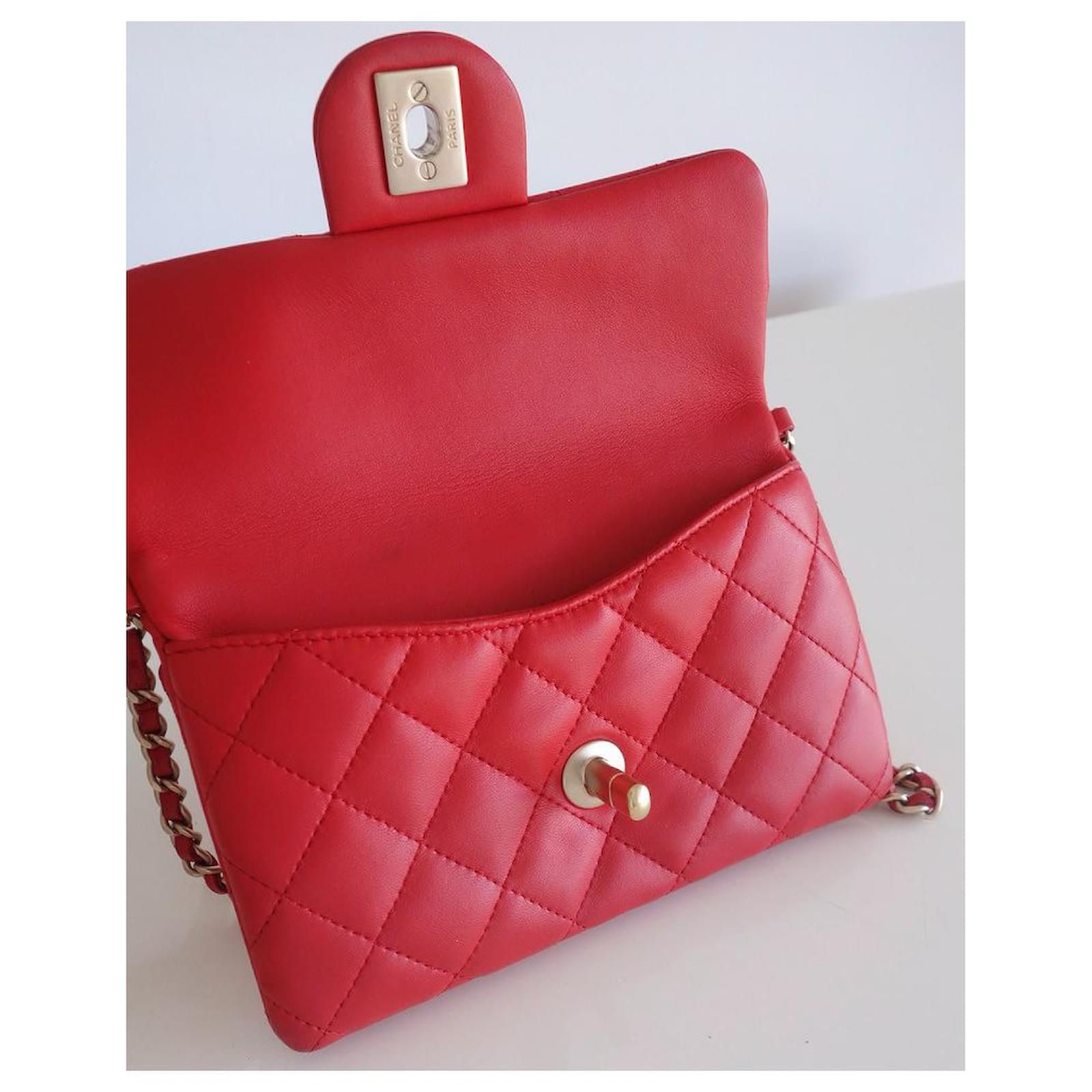 Chanel coral wallet on chain Leather ref.849723 - Joli Closet