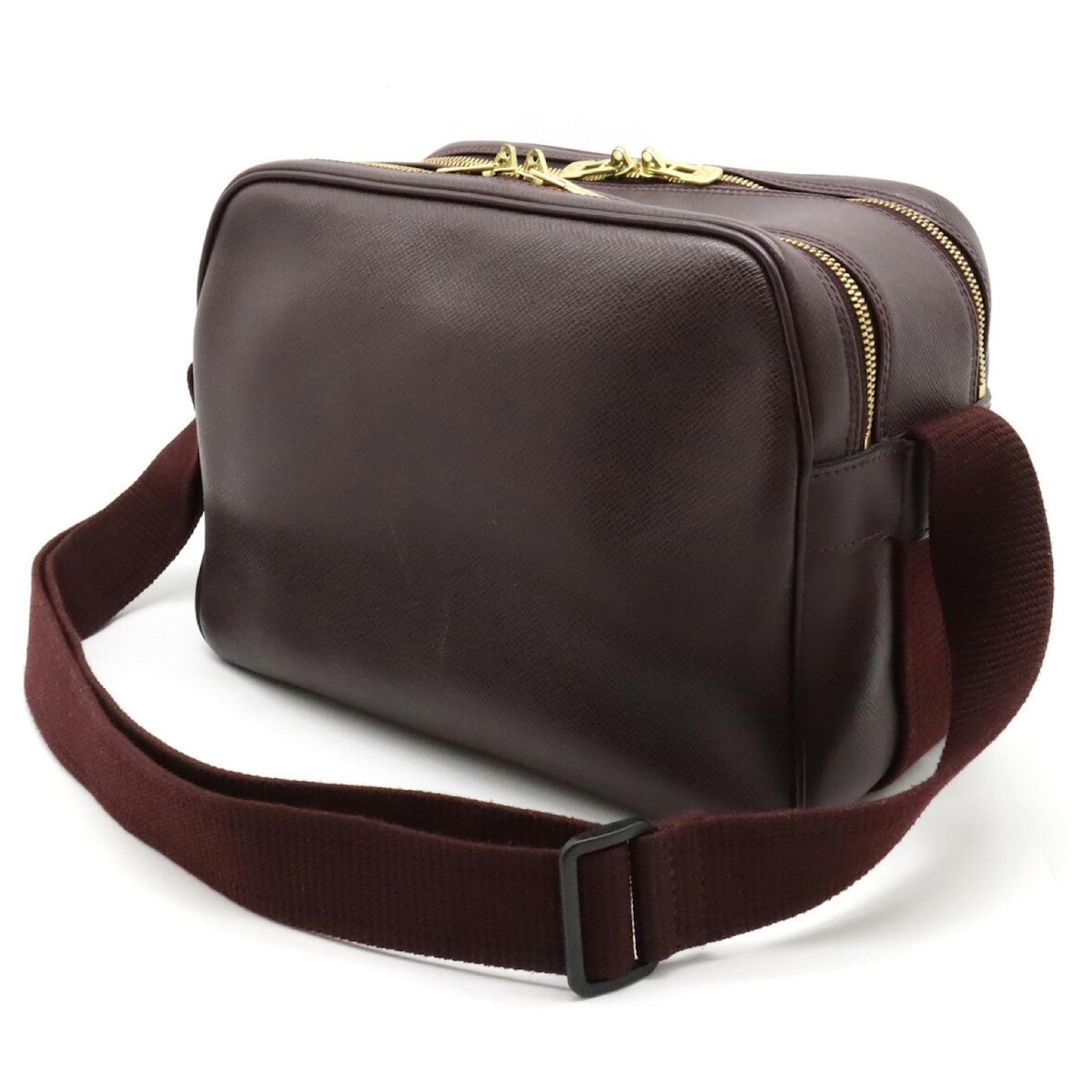 Louis Vuitton Reporter Copper Leather ref.853533 - Joli Closet