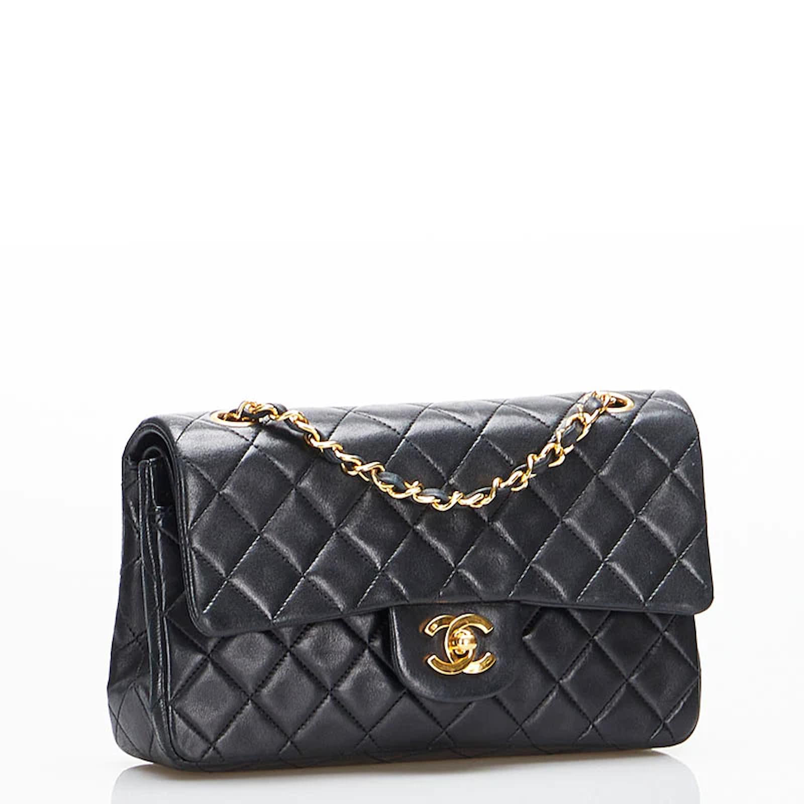 Chanel Small Classic lined Flap Bag Black Leather Lambskin ref.857949 ...