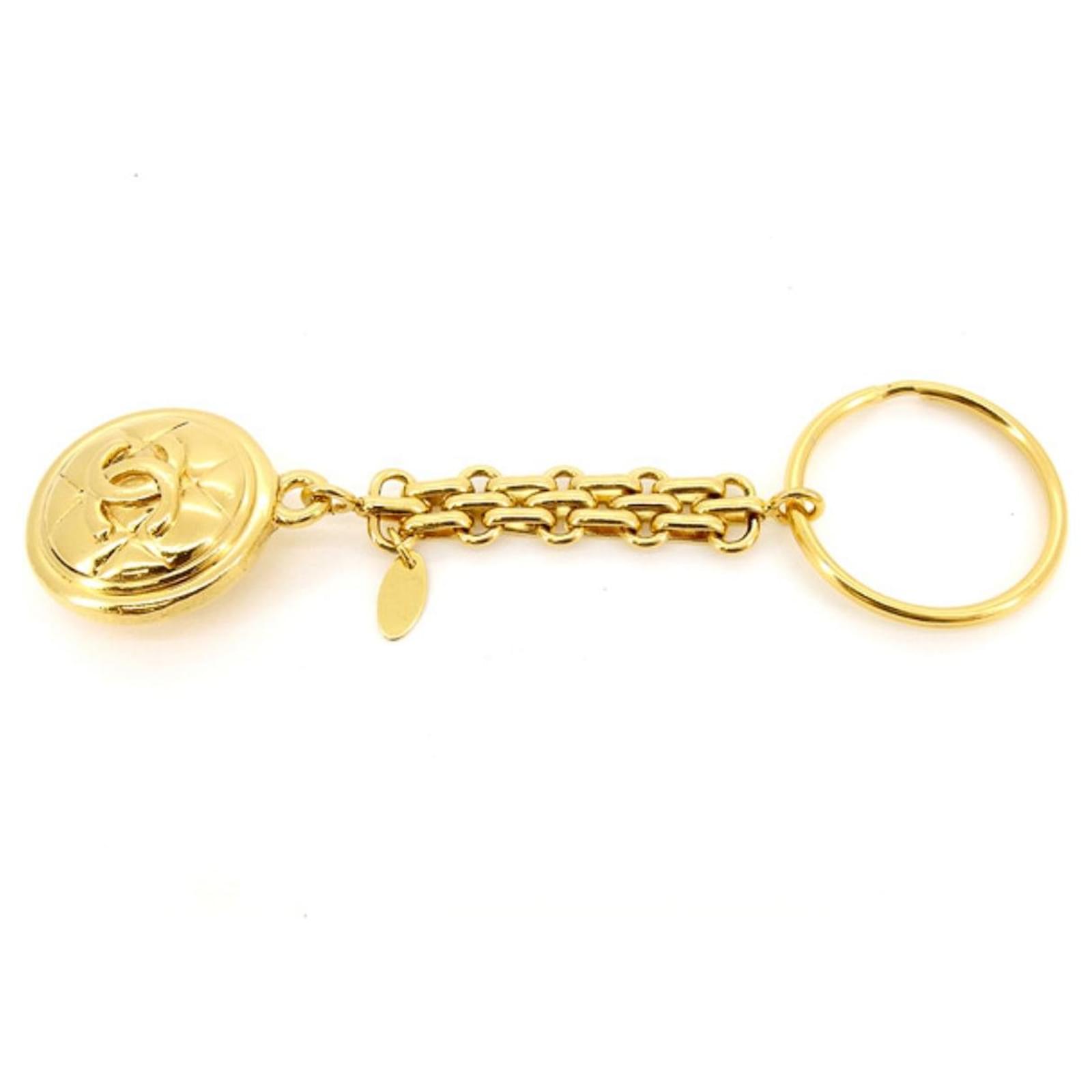 *Chanel Gold Key Holder Gold hardware ref.869189 - Joli Closet