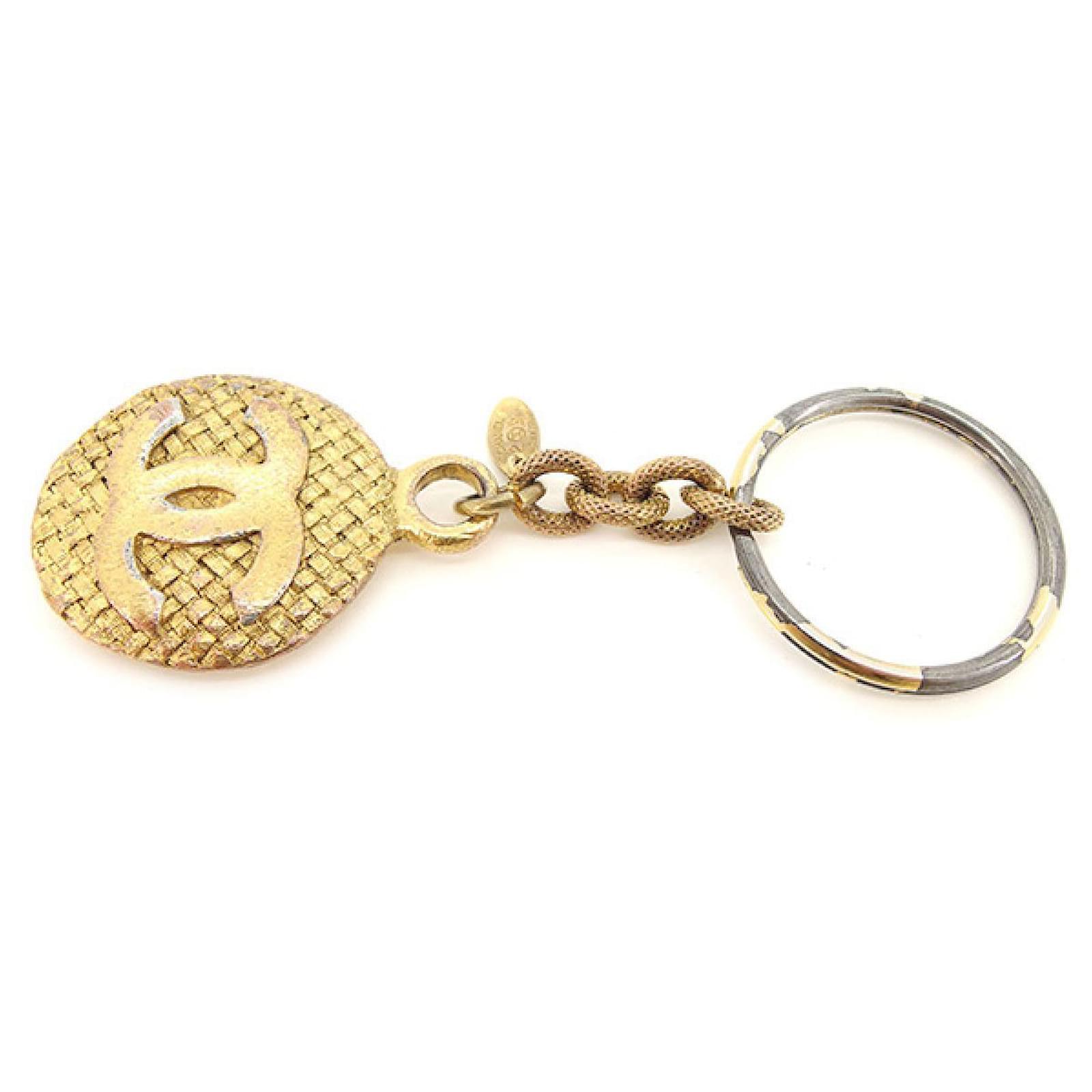 *Chanel Gold Key Holder Gold hardware Gold-plated ref.869199 - Joli Closet