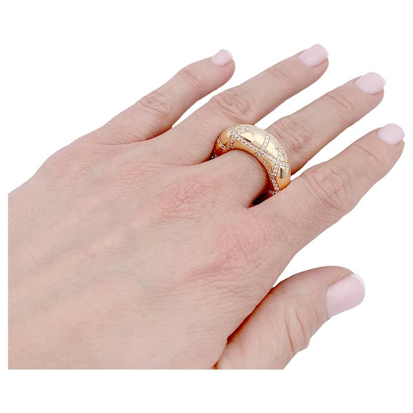 Chaumet ring, "Ring", In yellow gold, diamants. Diamond ref.883914 ...