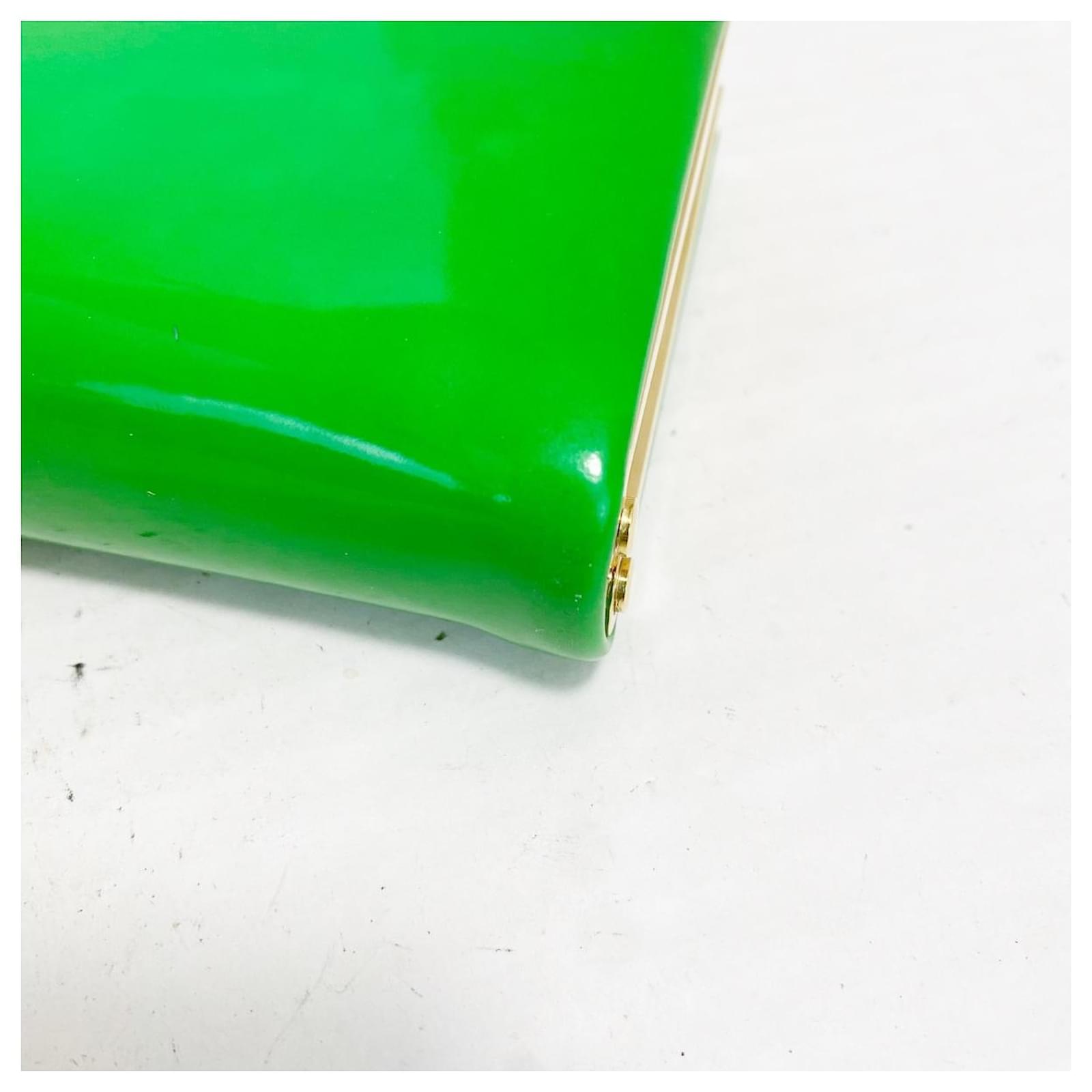 CHRISTIAN LOUBOUTIN Cuir vernis Vert ref.889455 - Joli Closet