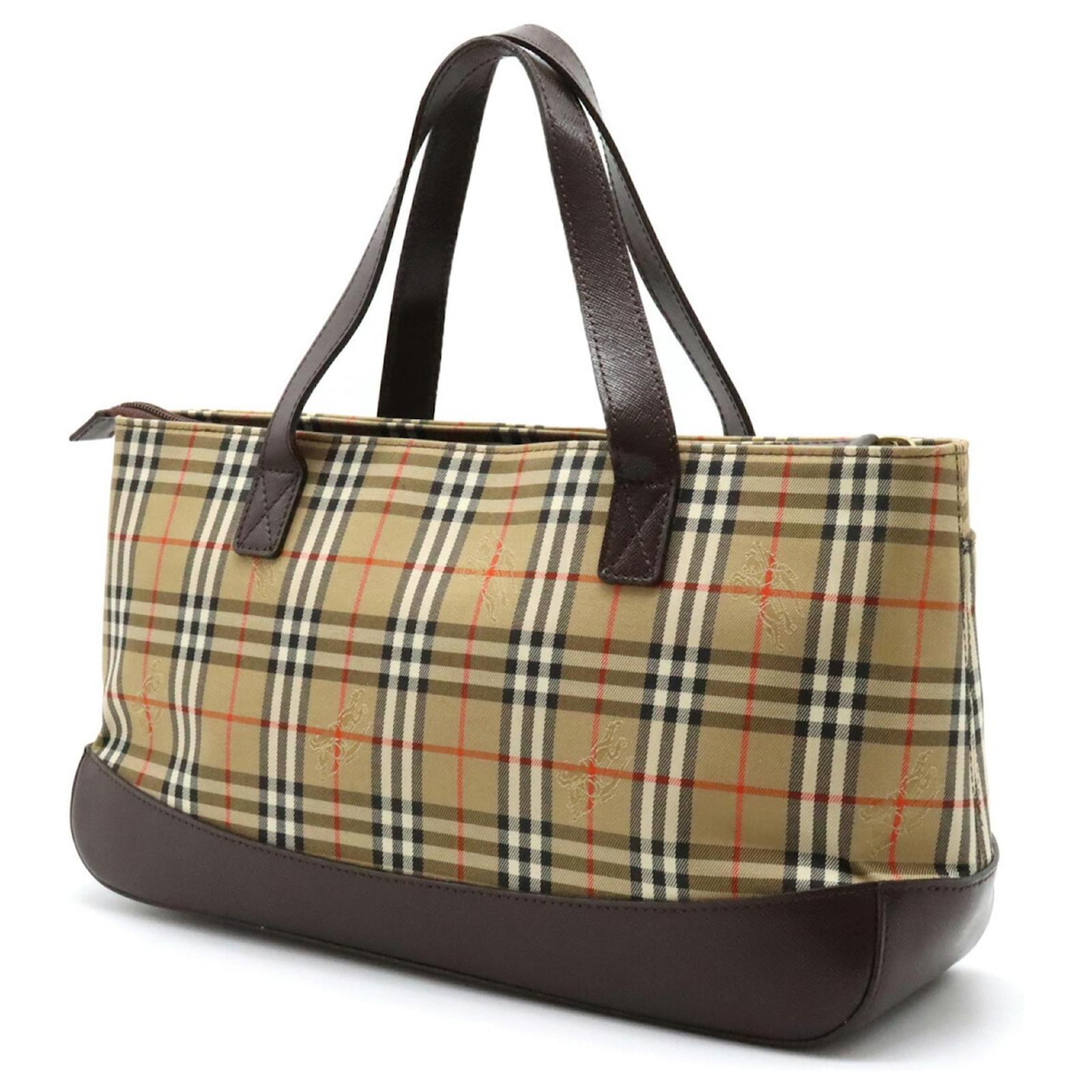 BURBERRY Multiple colors Cloth ref.890309 - Joli Closet