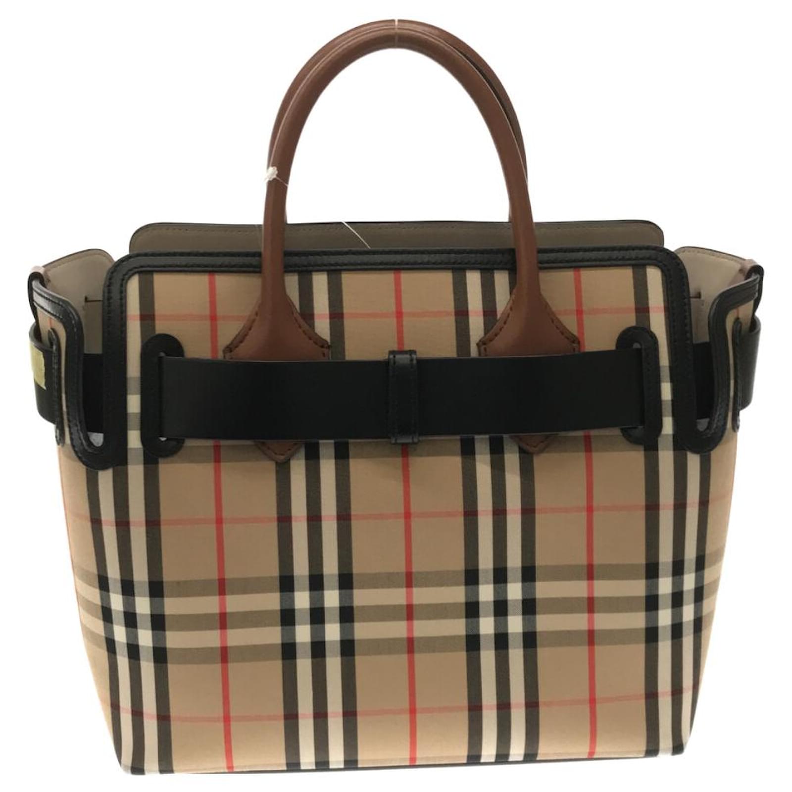BURBERRY Multiple colors Cloth ref.890892 - Joli Closet