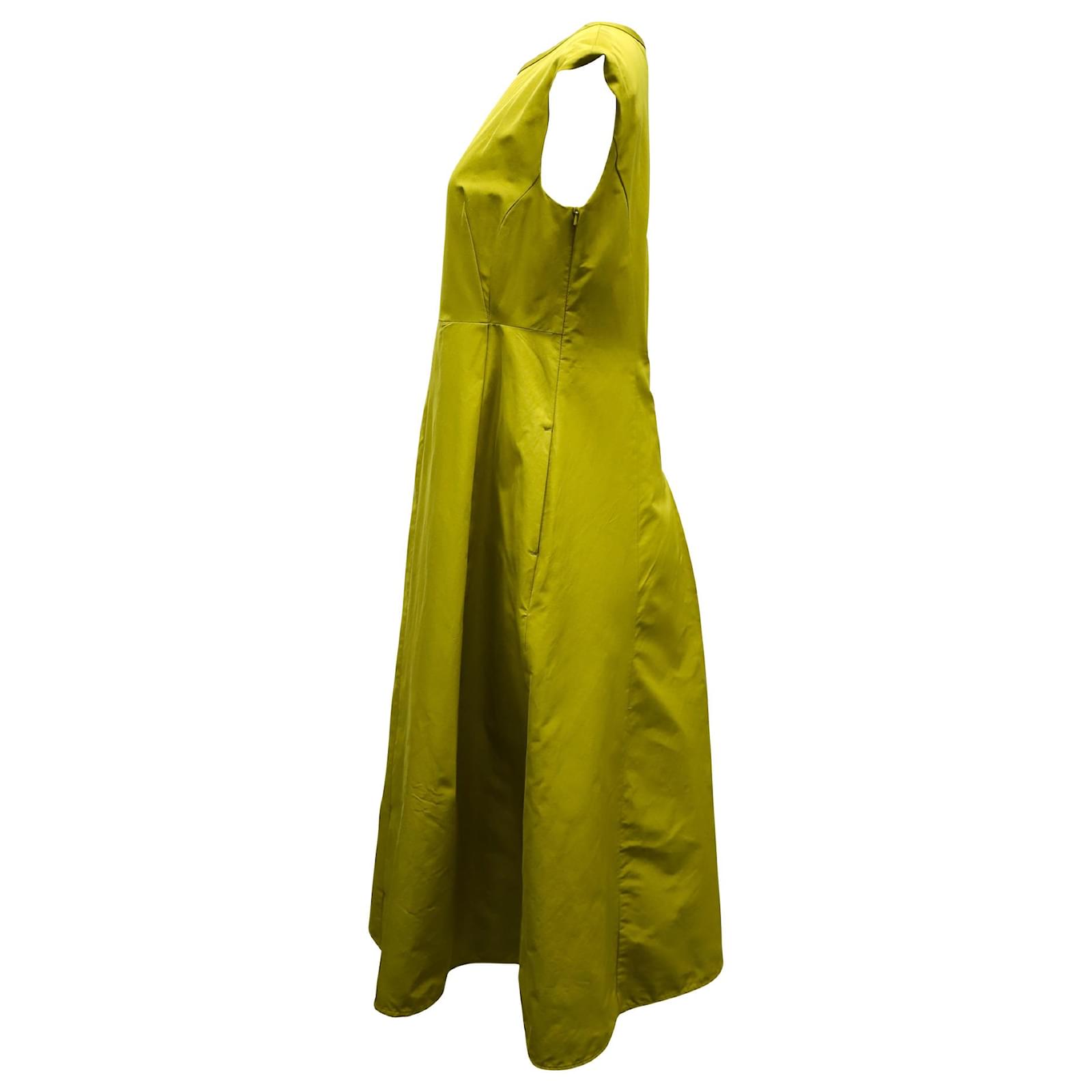 Max Mara Weekend Sleeveless Pleated Midi Dress in Green Taffeta ...
