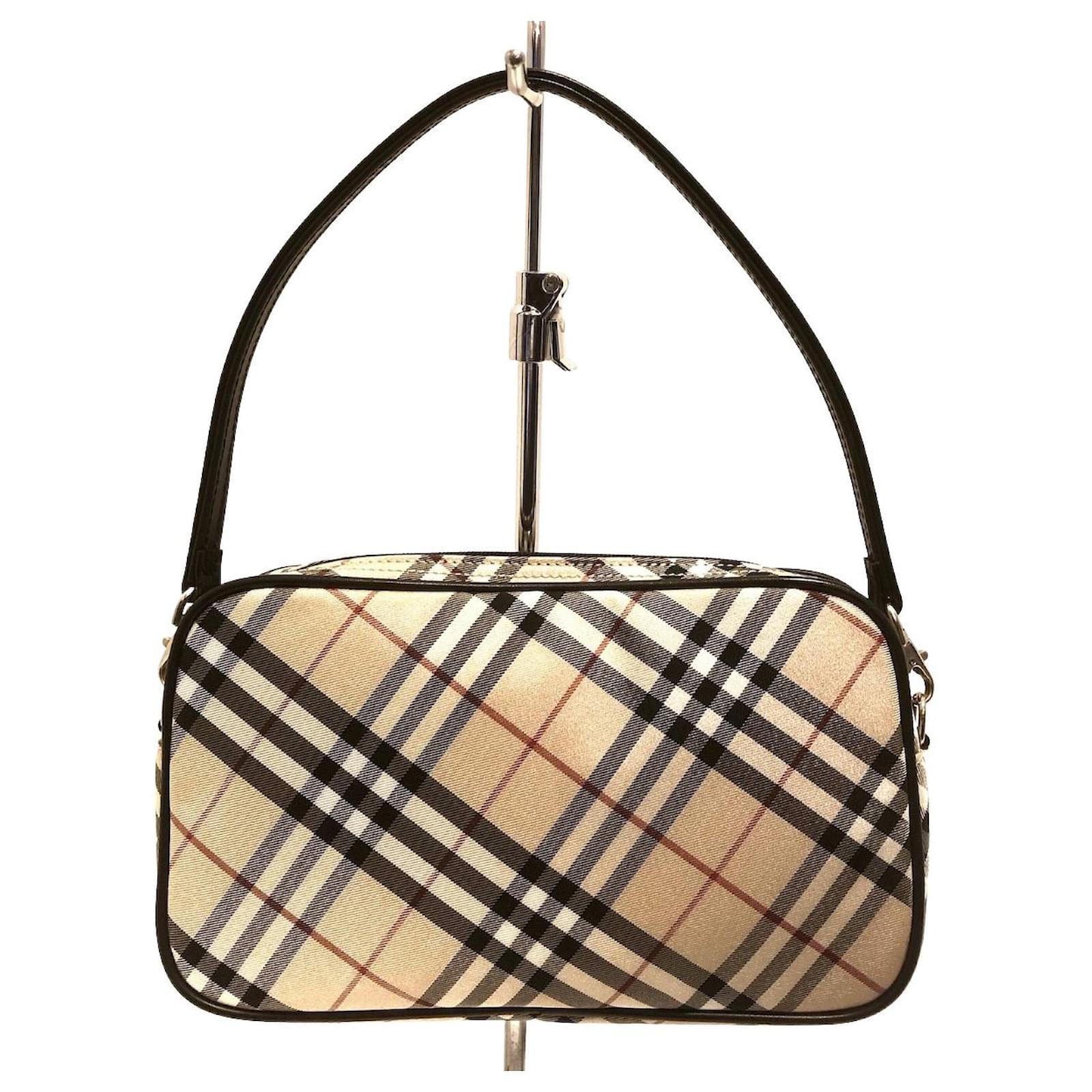 BURBERRY Beige Synthetic ref.899582 - Joli Closet