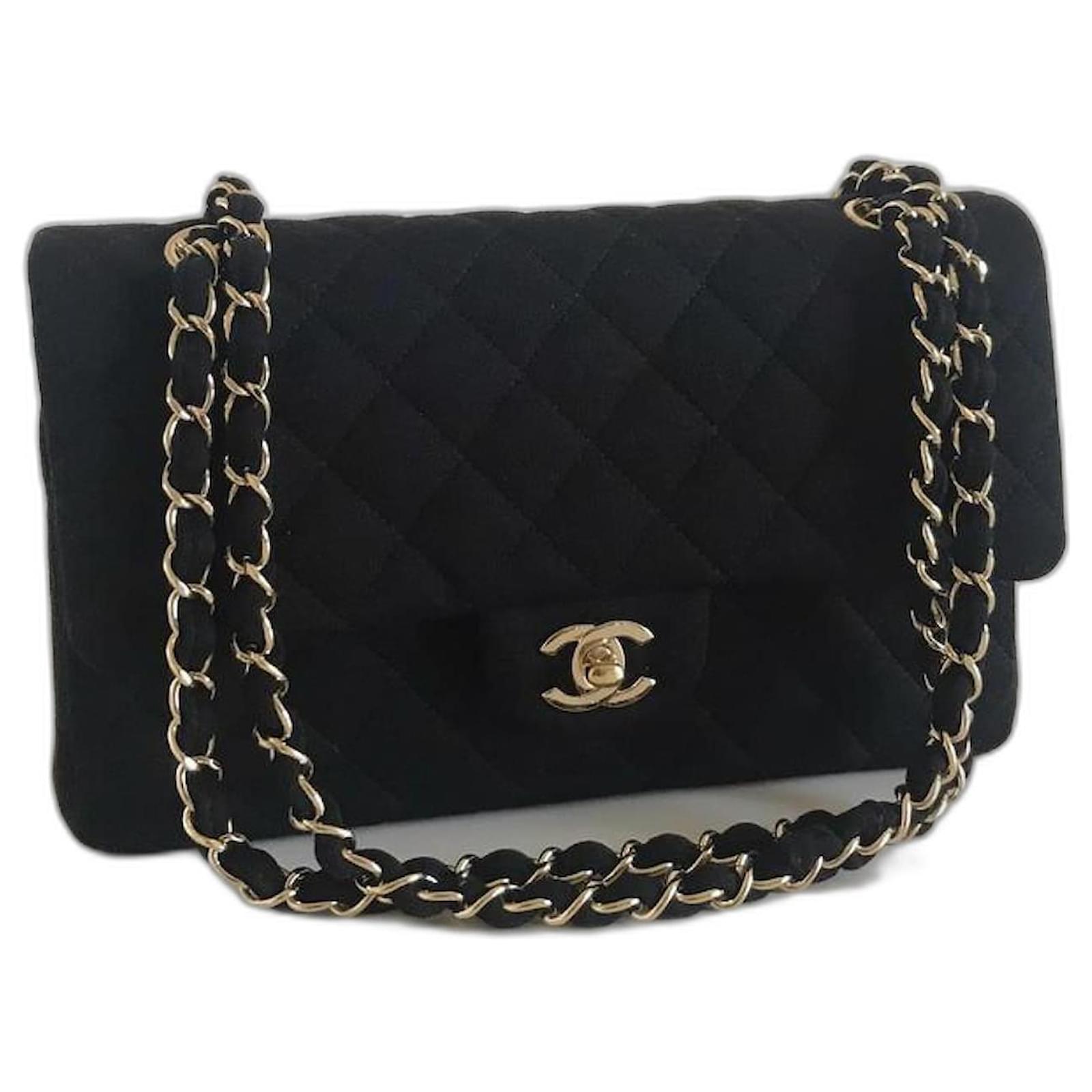 Chanel TIMELESS Black Cloth ref.906477 - Joli Closet