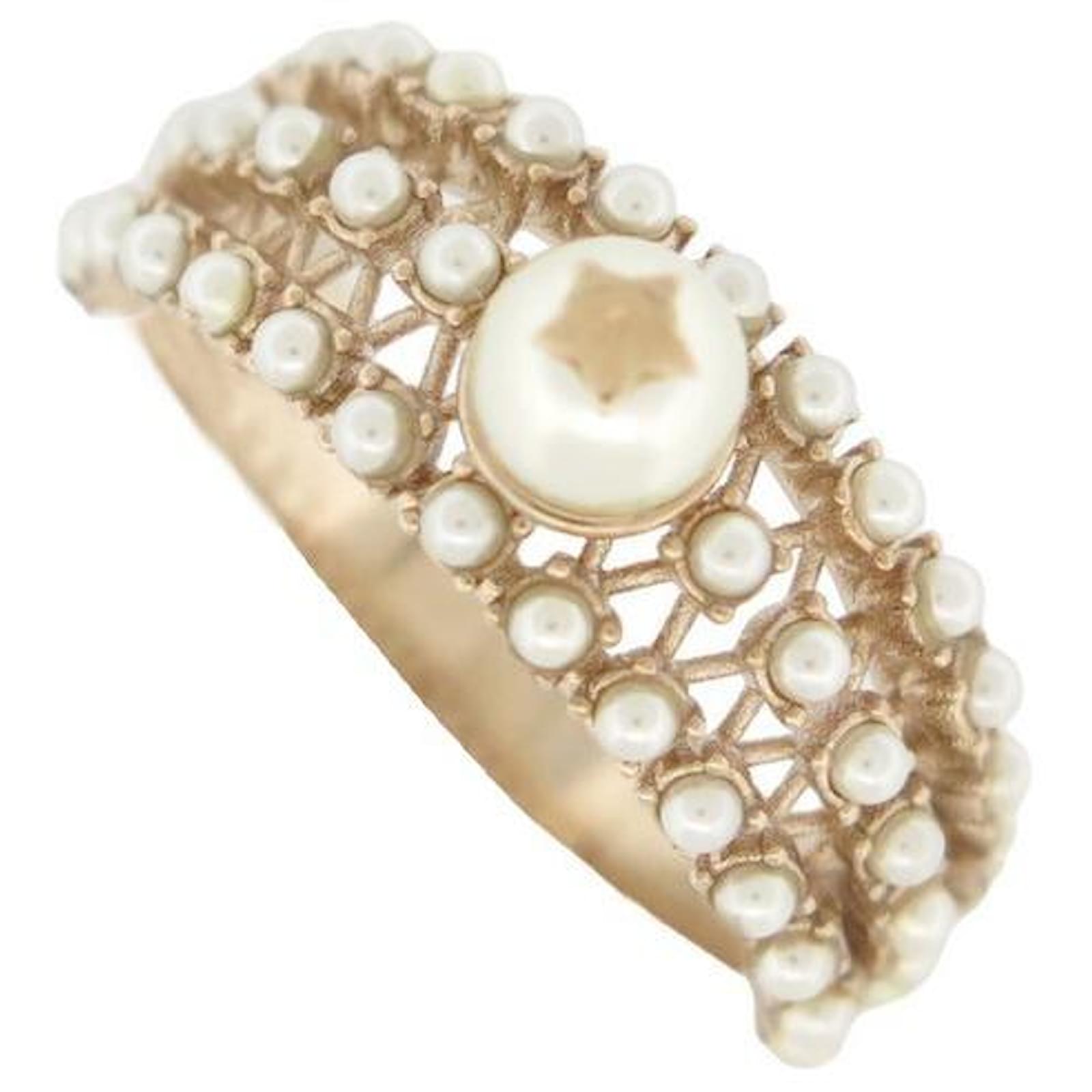 NEUF BAGUE CHRISTIAN DIOR PERLES 52 M METAL DORE NEW PEARLS GOLD STEEL ...