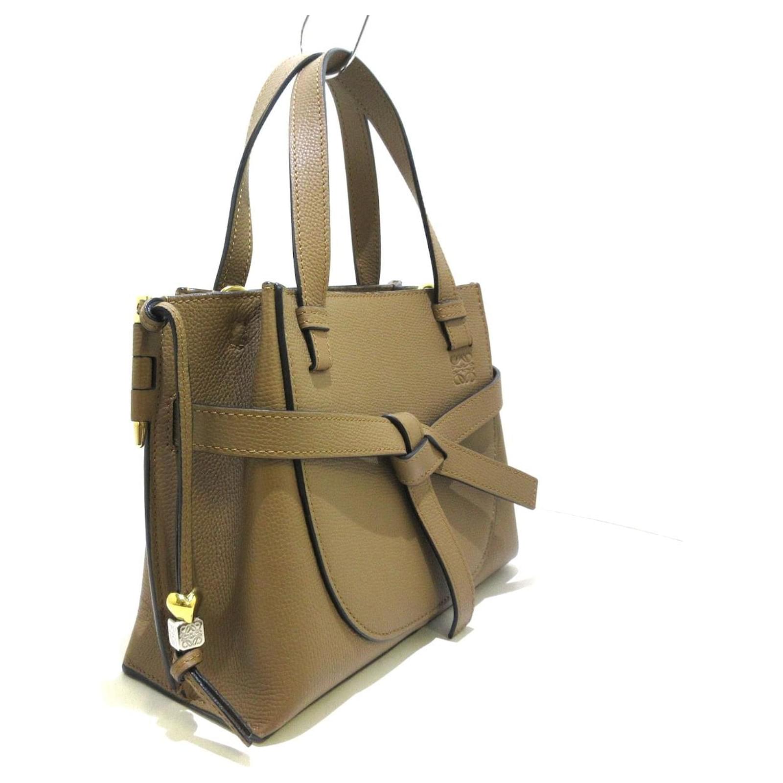 Loewe Gate Brown Leather ref.917890 - Joli Closet