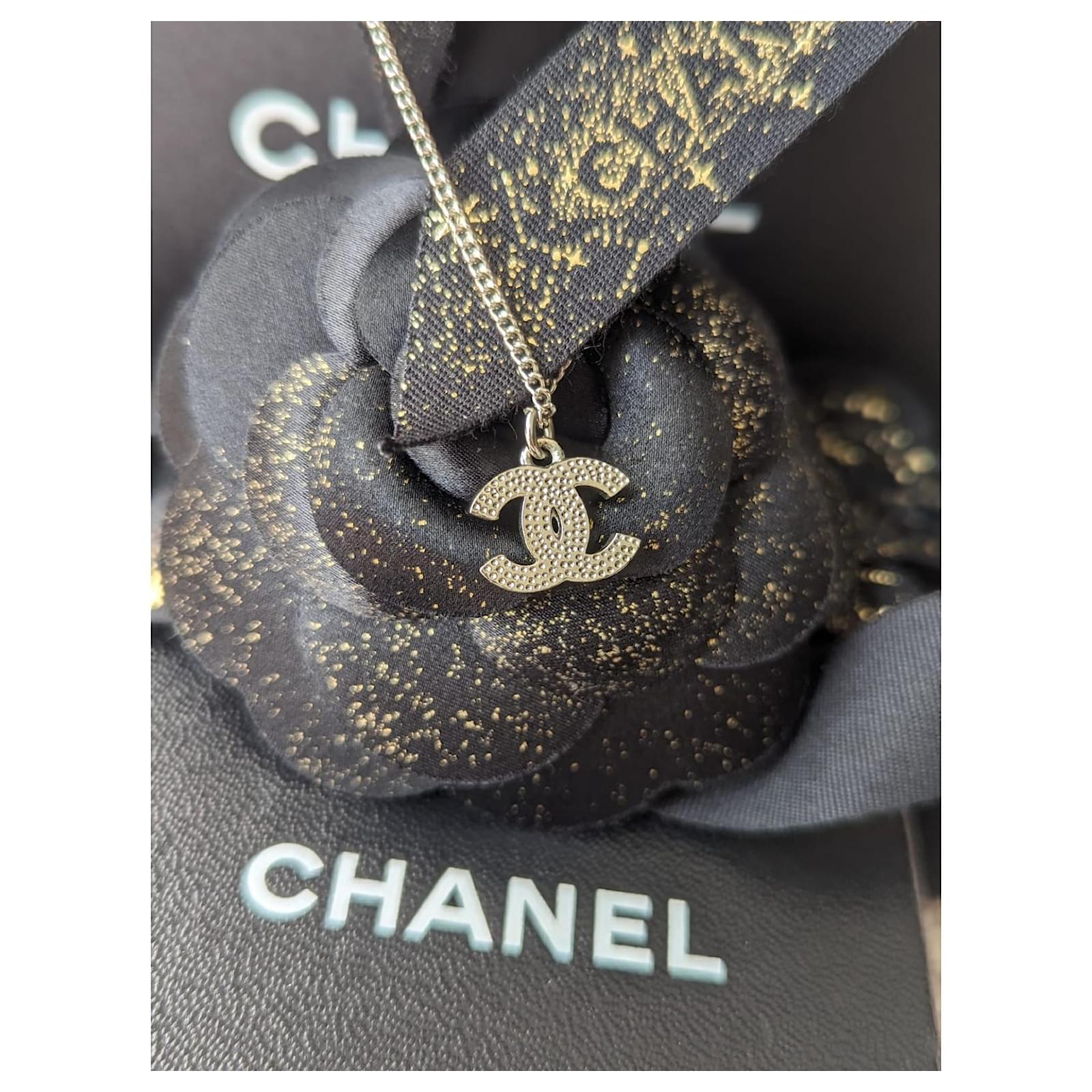 Chanel RARE CC F14V logo classic timeless crystal necklace box tag ...