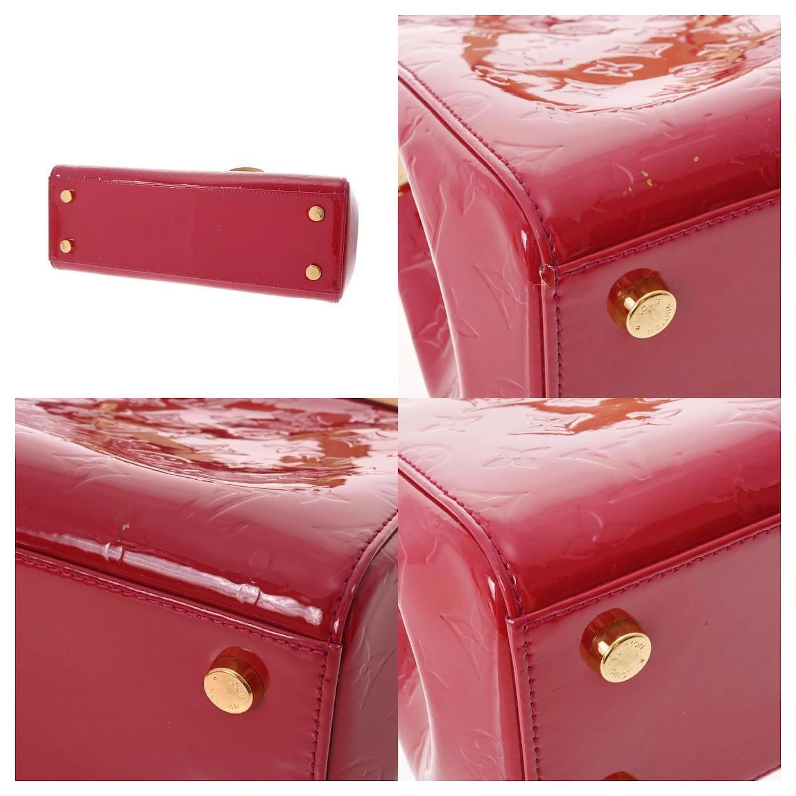 Louis Vuitton Bréa Red Patent leather ref.921879 - Joli Closet