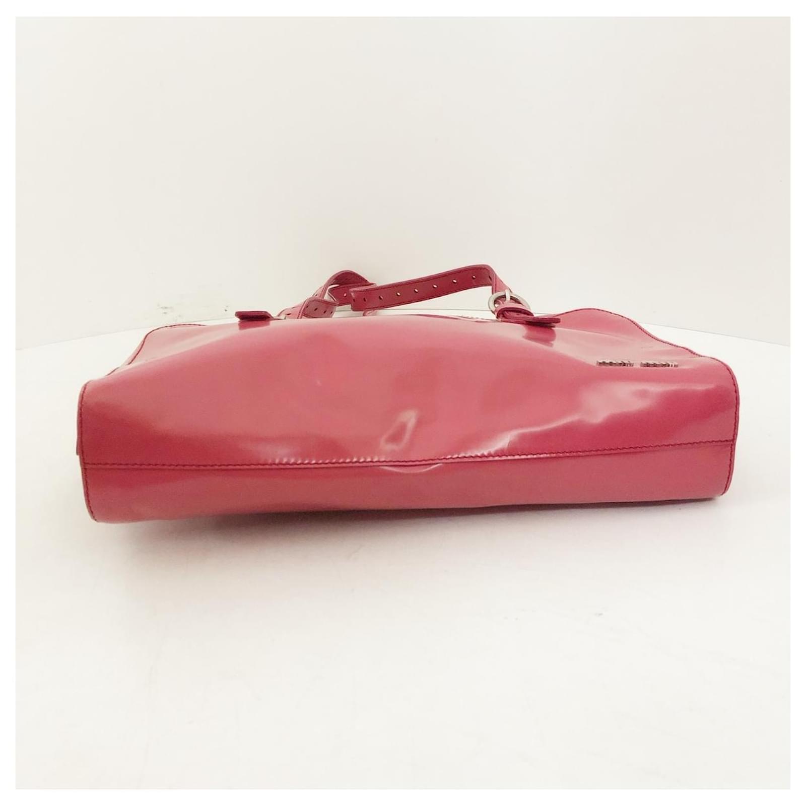 miu miu Pink Patent leather ref.940376 - Joli Closet