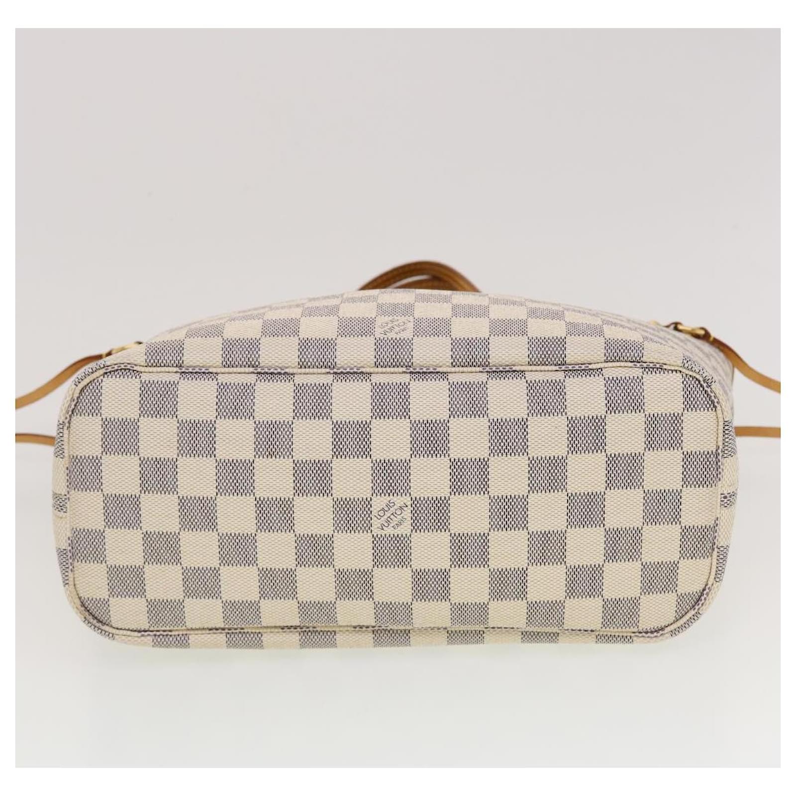 Louis Vuitton Neverfull White Cloth ref.945439 - Joli Closet