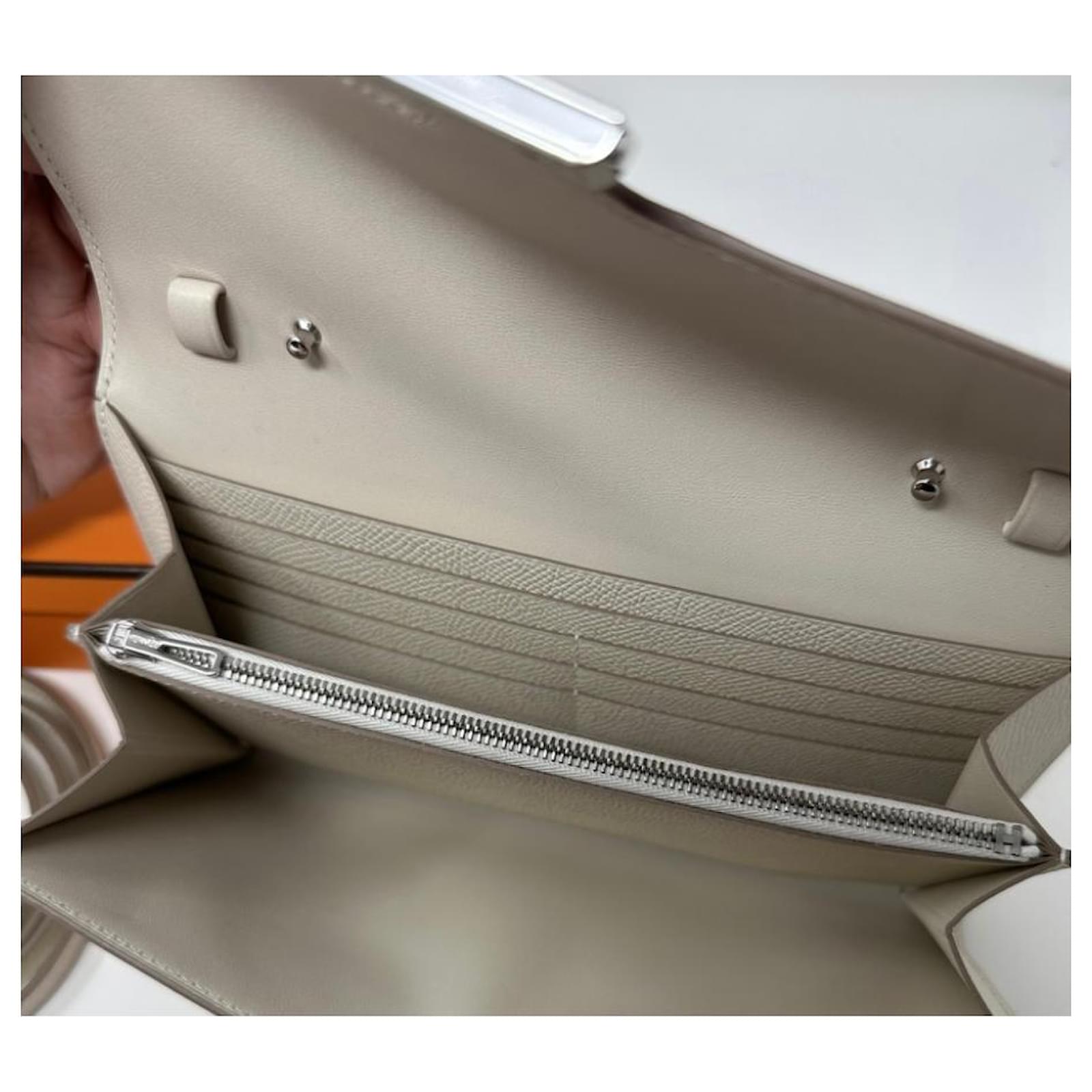 Constance Hermès Wallets White Cream Leather ref.949277 - Joli Closet