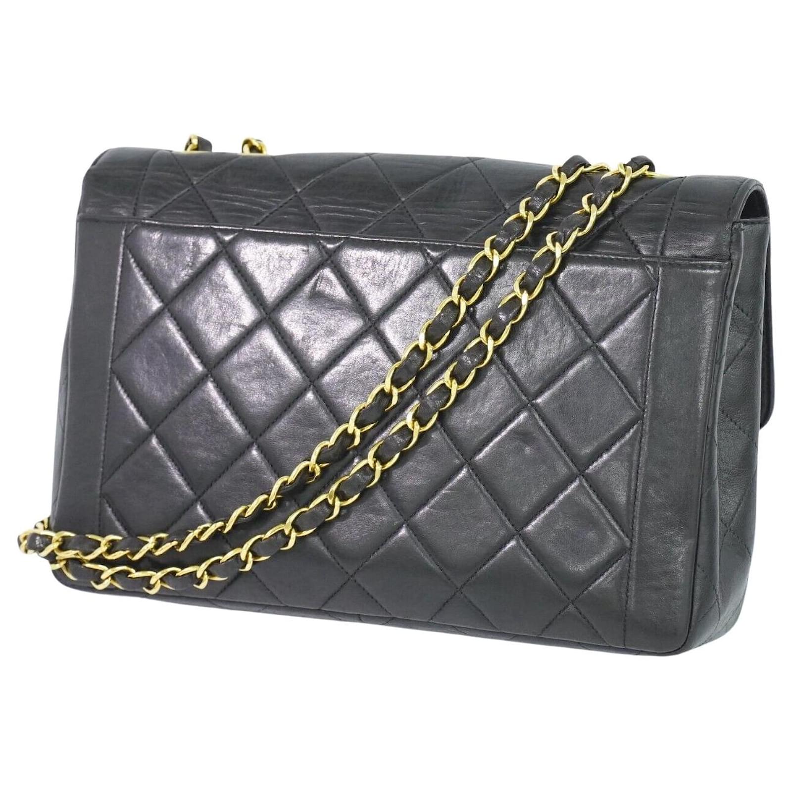 Chanel Diana Black Leather ref.950065 - Joli Closet