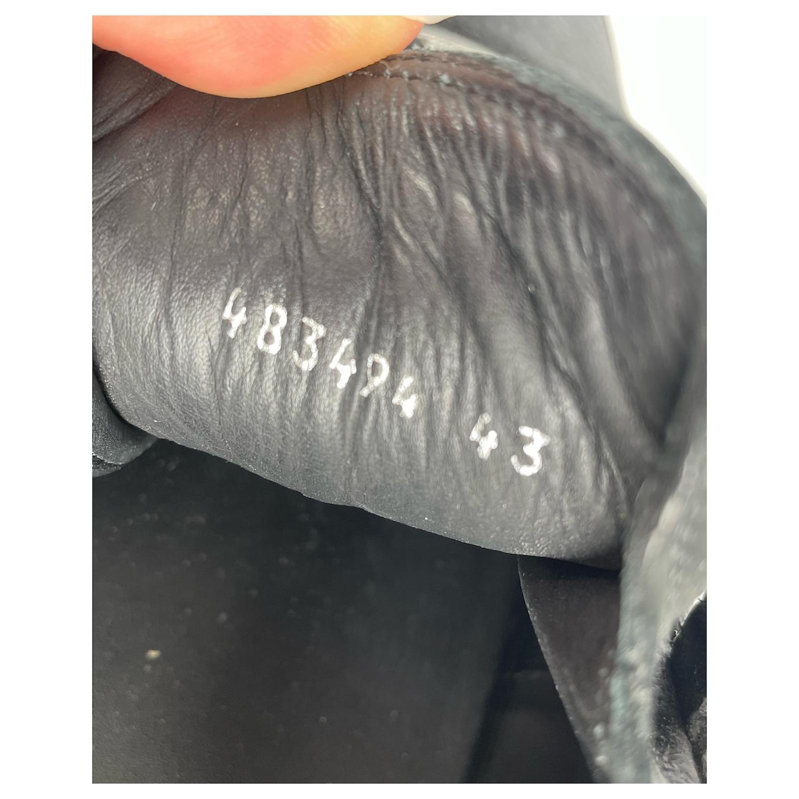 Balenciaga Baskets Basses Arena en Cuir Noir ref.951725 - Joli Closet