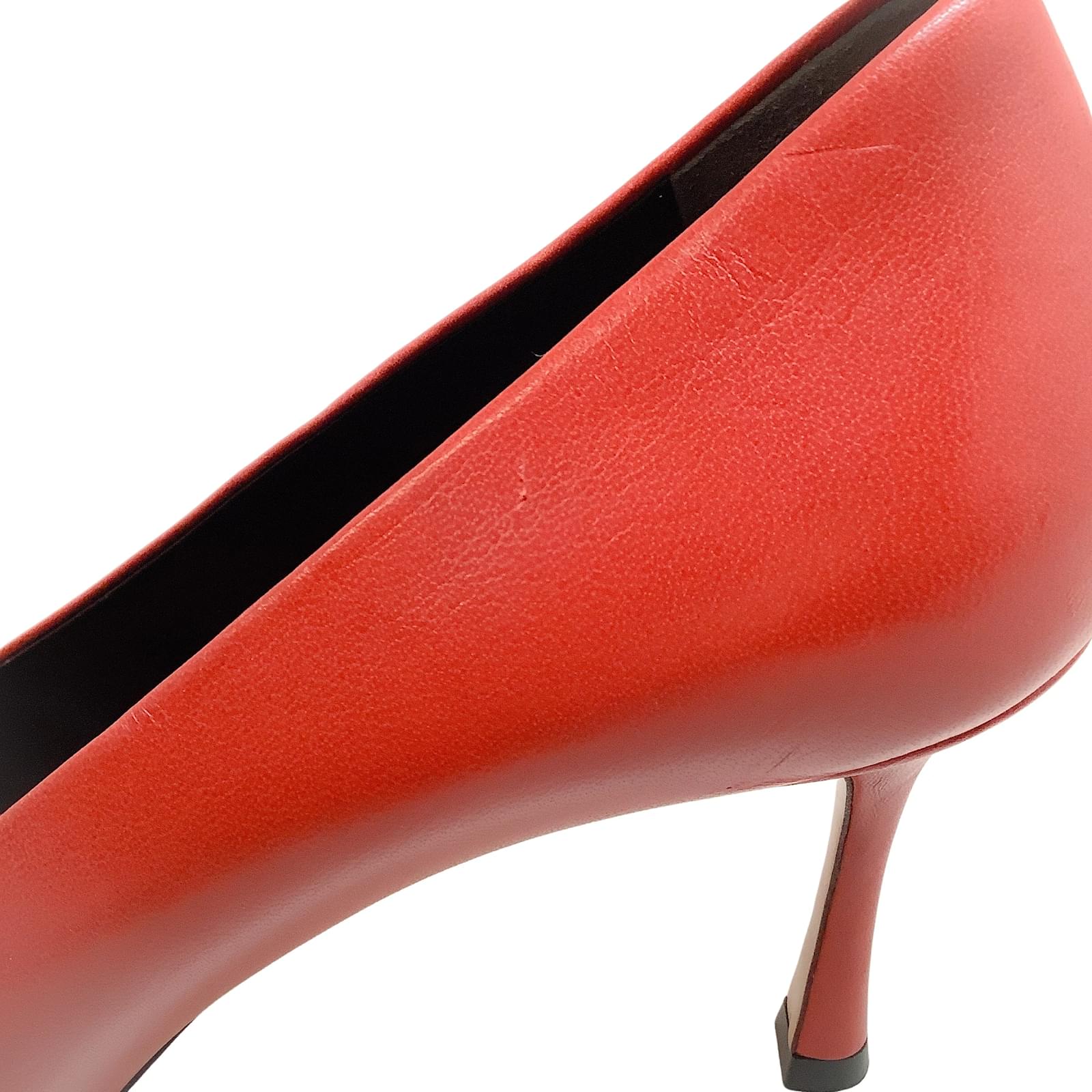 The Row Rust Leather Pumps Red ref.952809 - Joli Closet