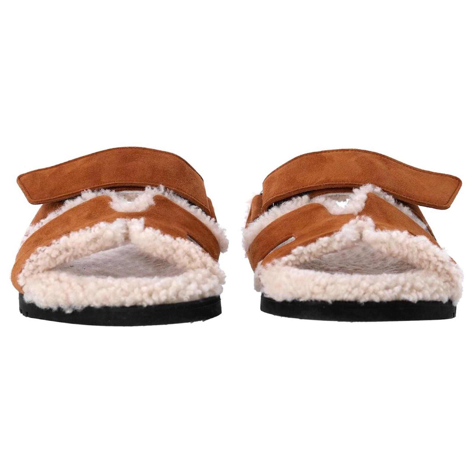Hermès Hermes Chypre Shearling-lined Flat Sandals in Brown Suede ref ...
