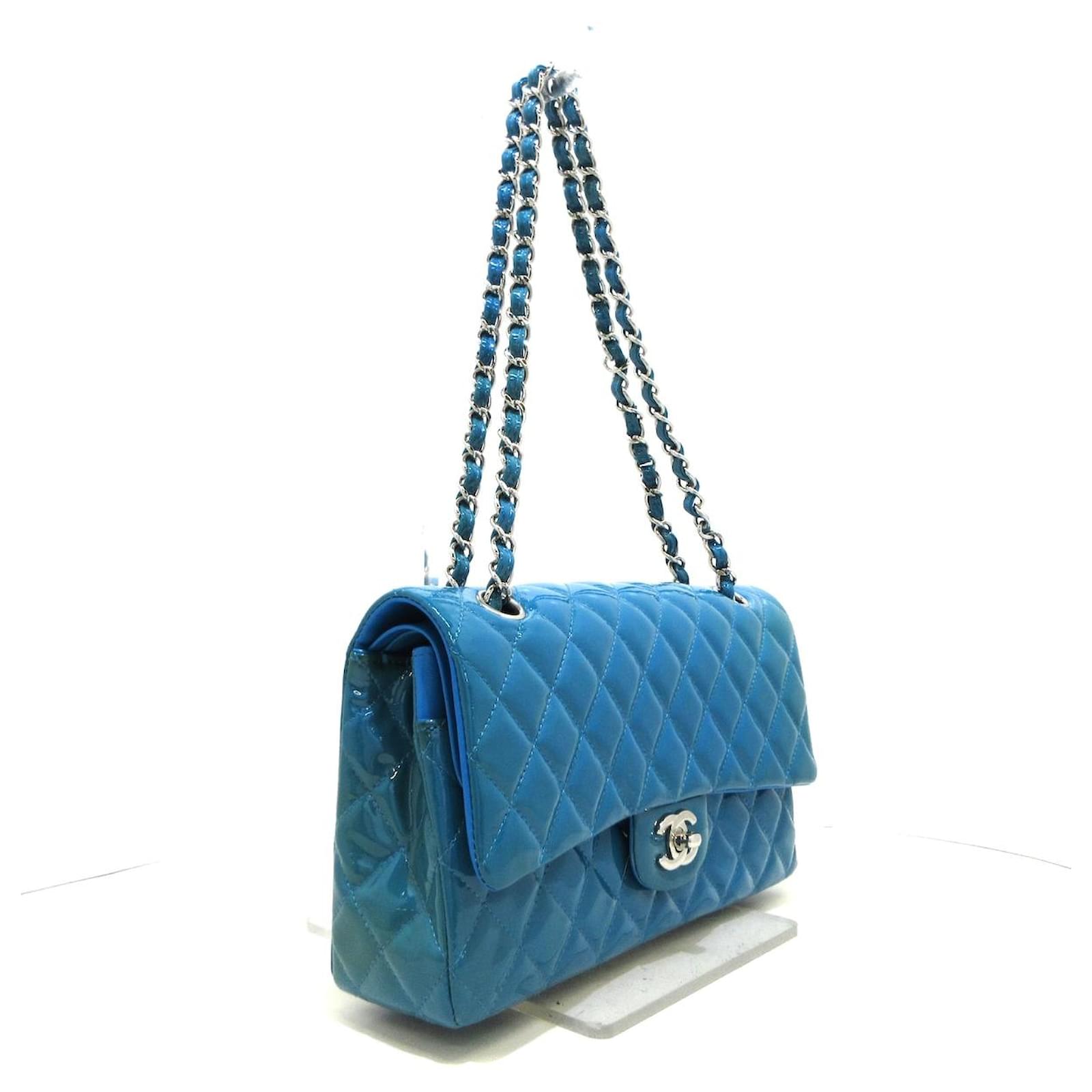 Chanel Matrasse Blue Patent leather ref.957197 - Joli Closet