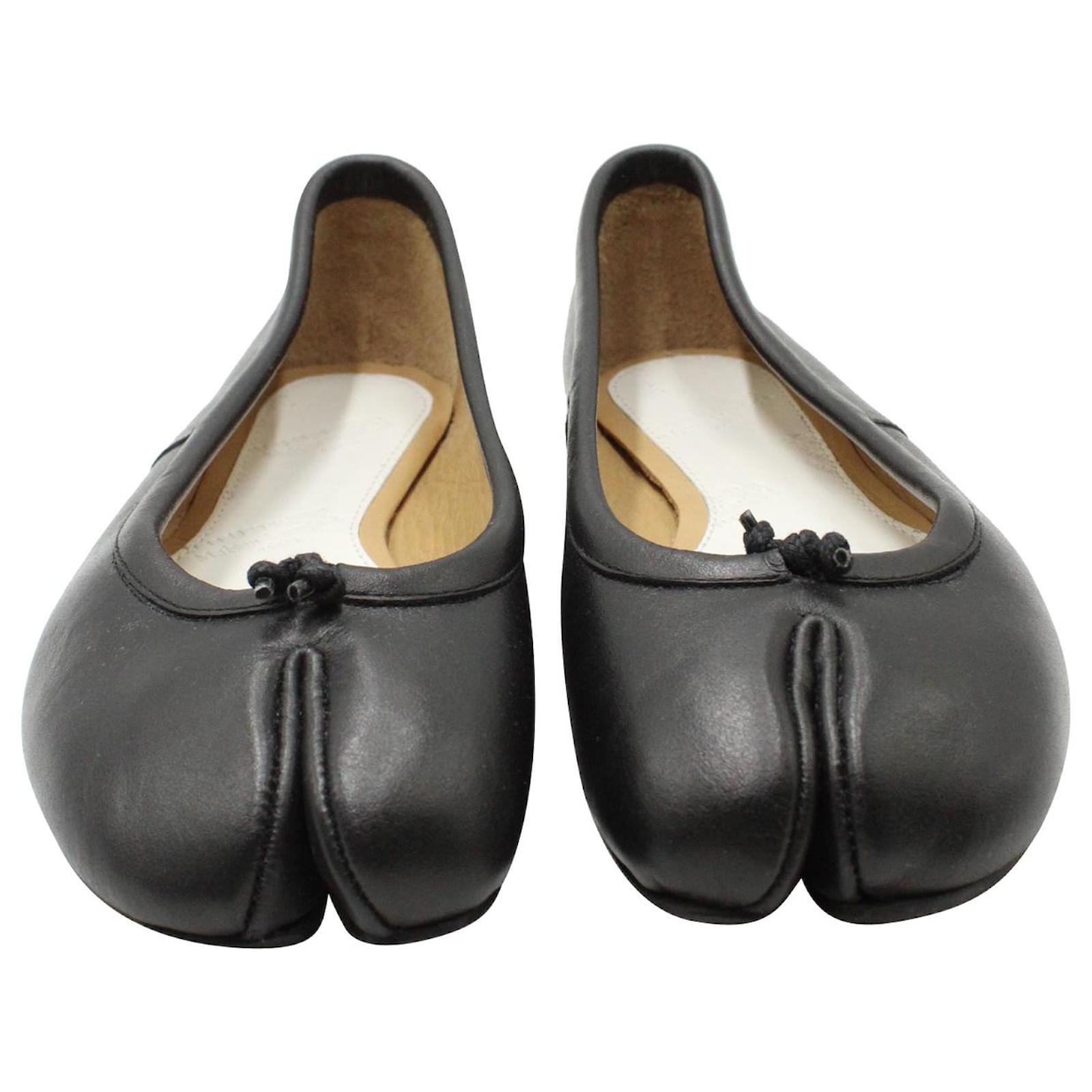 Maison Martin Margiela Maison Margiela Tabi Ballet Flats in Black ...