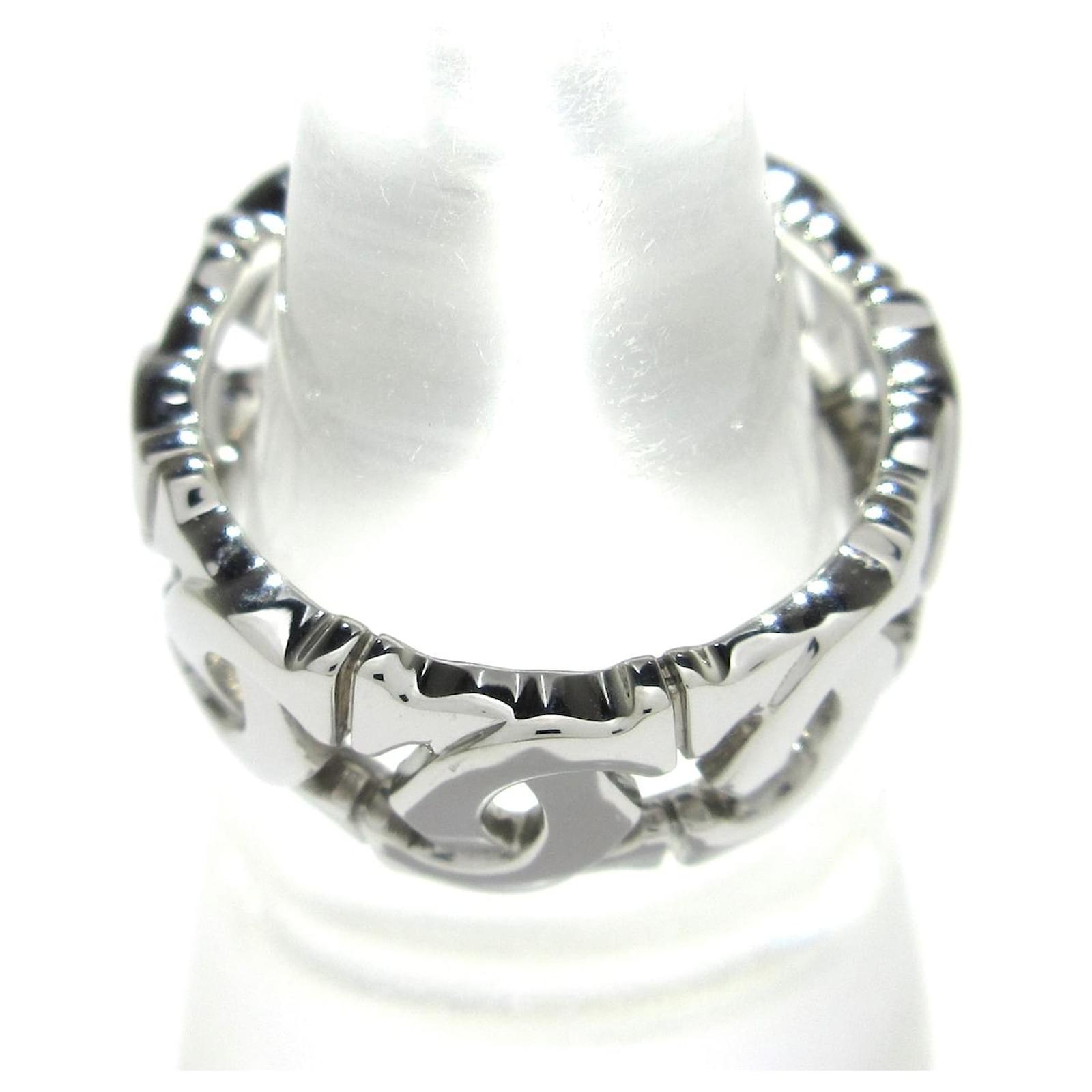 Cartier Entrelacé Or blanc Argenté ref.958155 - Joli Closet