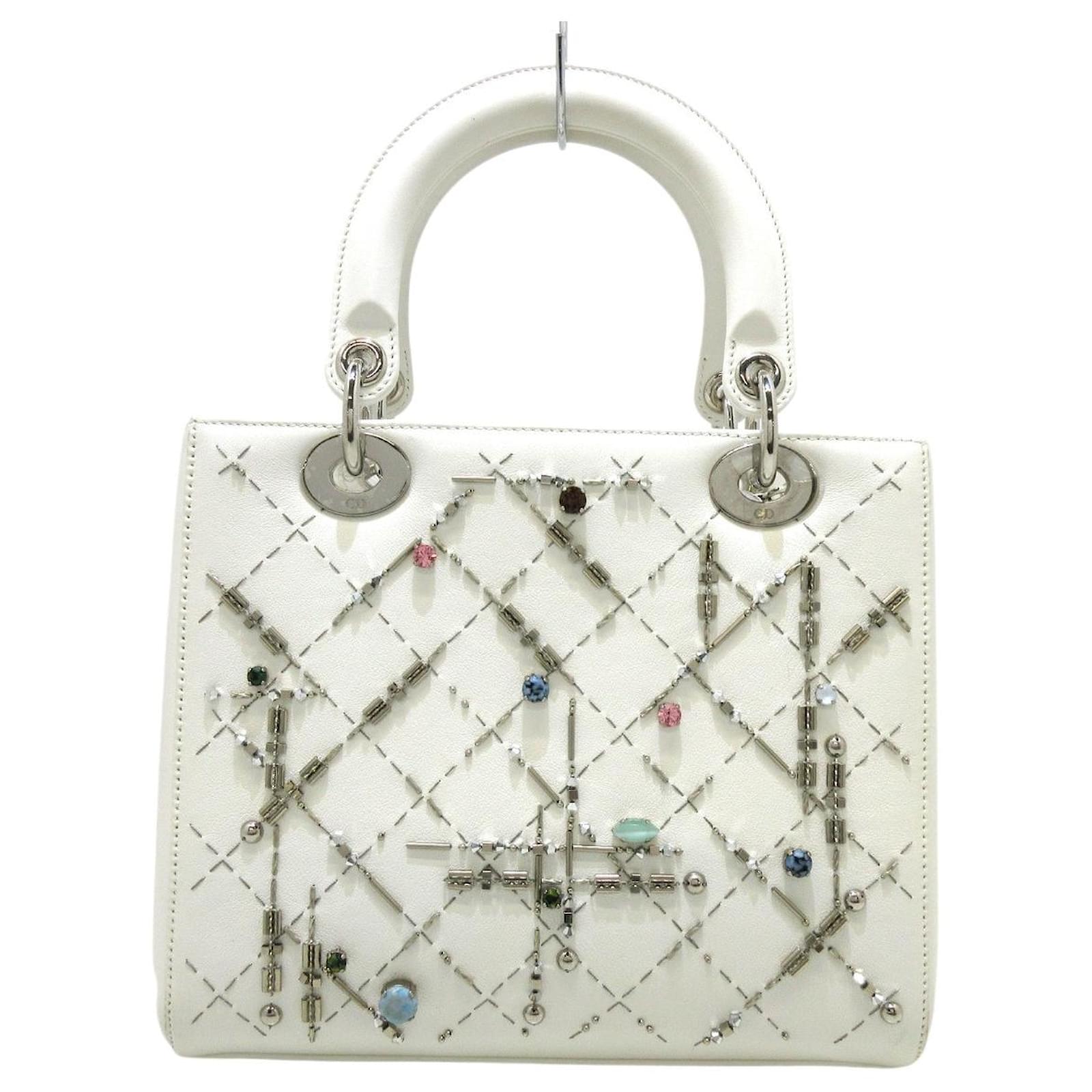 Dior Lady Dior White Leather ref.966449 - Joli Closet