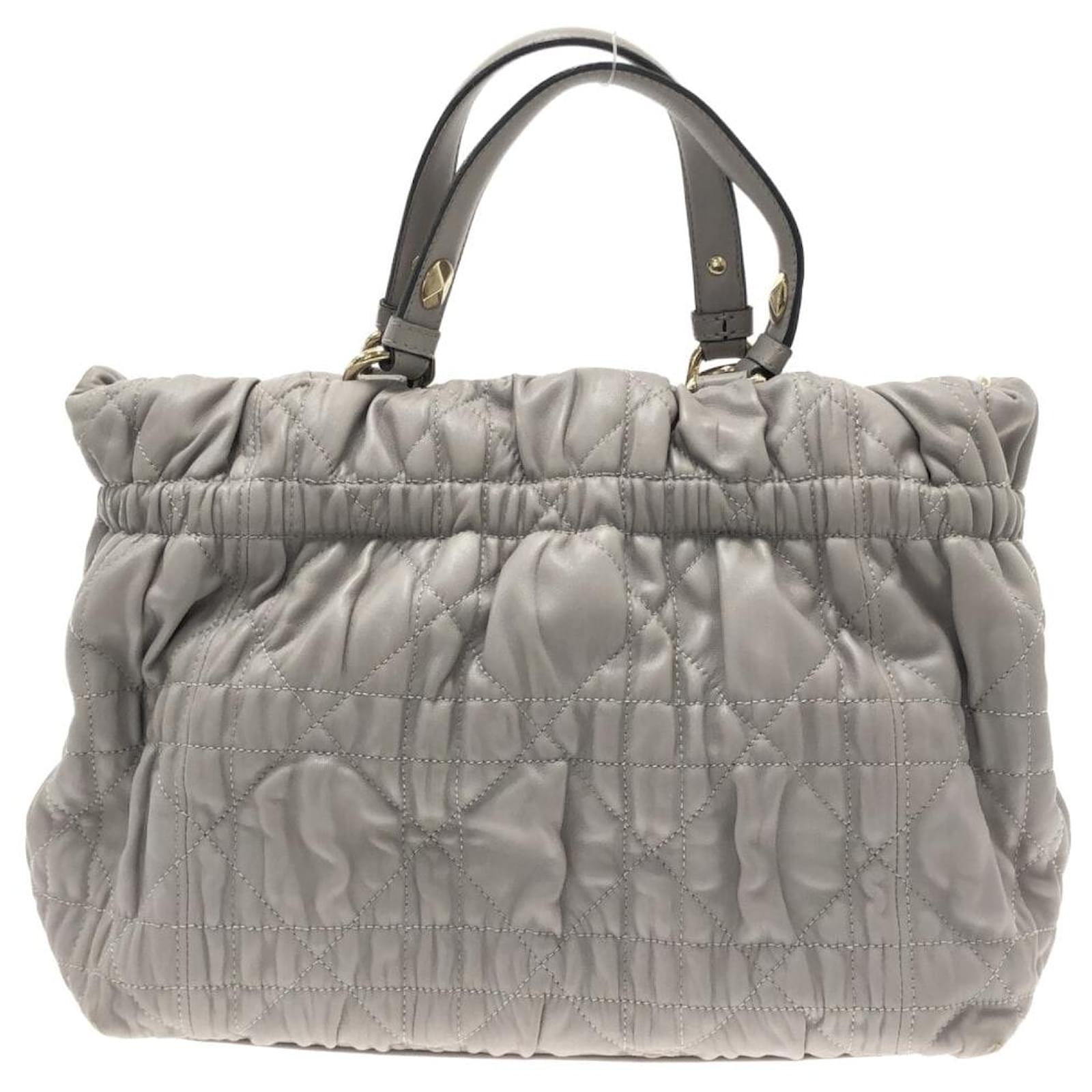 Dior Cannage stitch Grey Leather ref.970860 - Joli Closet