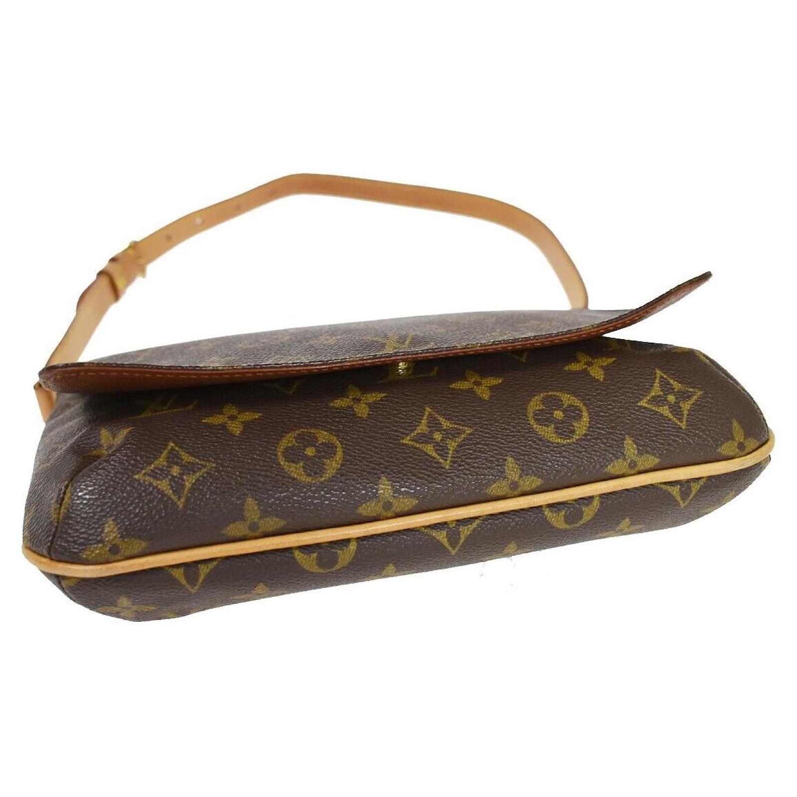 Louis Vuitton Musette Tango Brown Cloth ref.1009044 - Joli Closet
