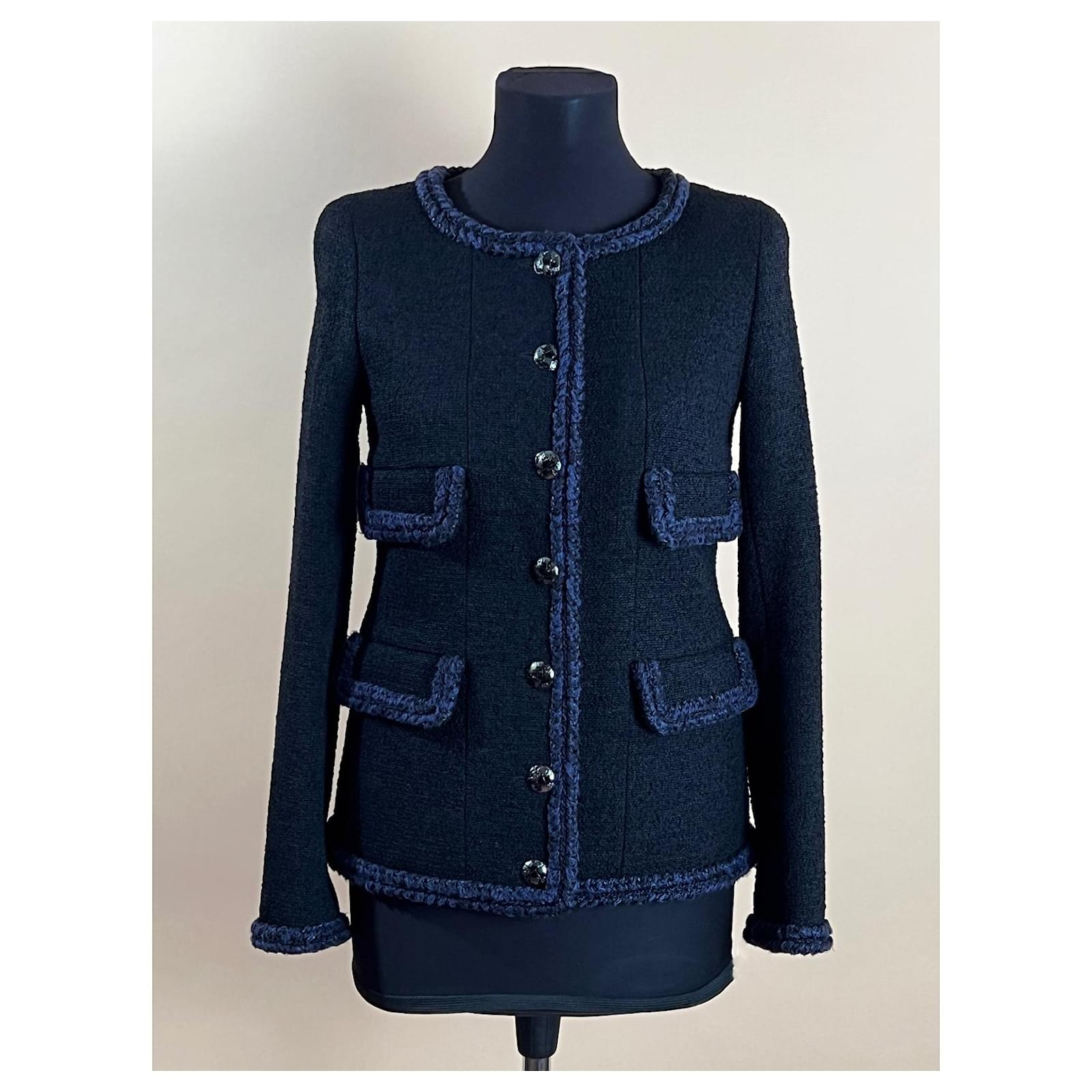Chanel Most Iconic Globalization Black Tweed Jacket ref.984374 - Joli ...