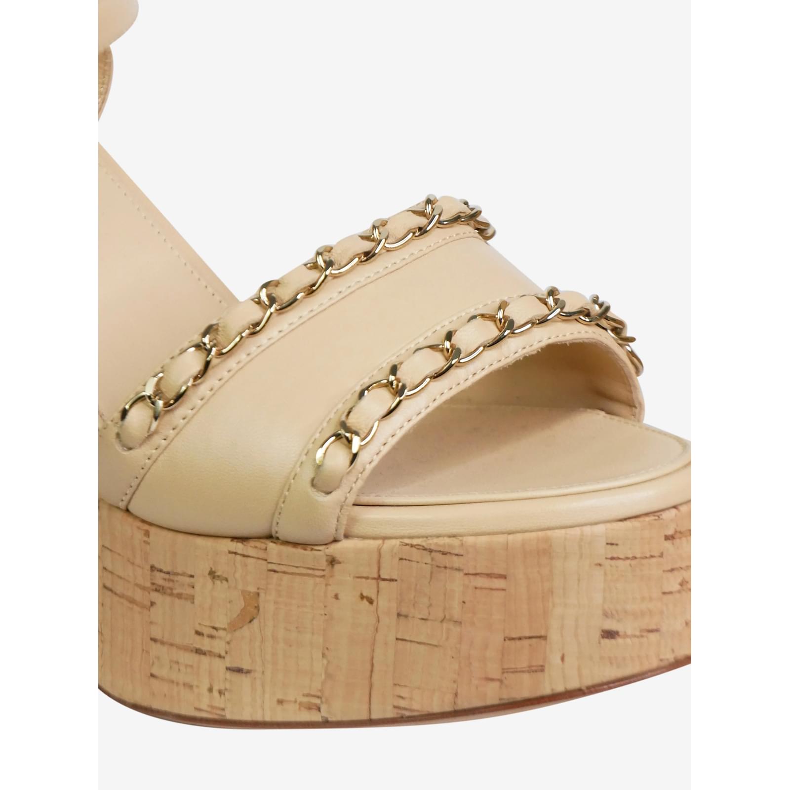 Chanel Beige interwoven chain detail diamond quilted wedges - size EU ...