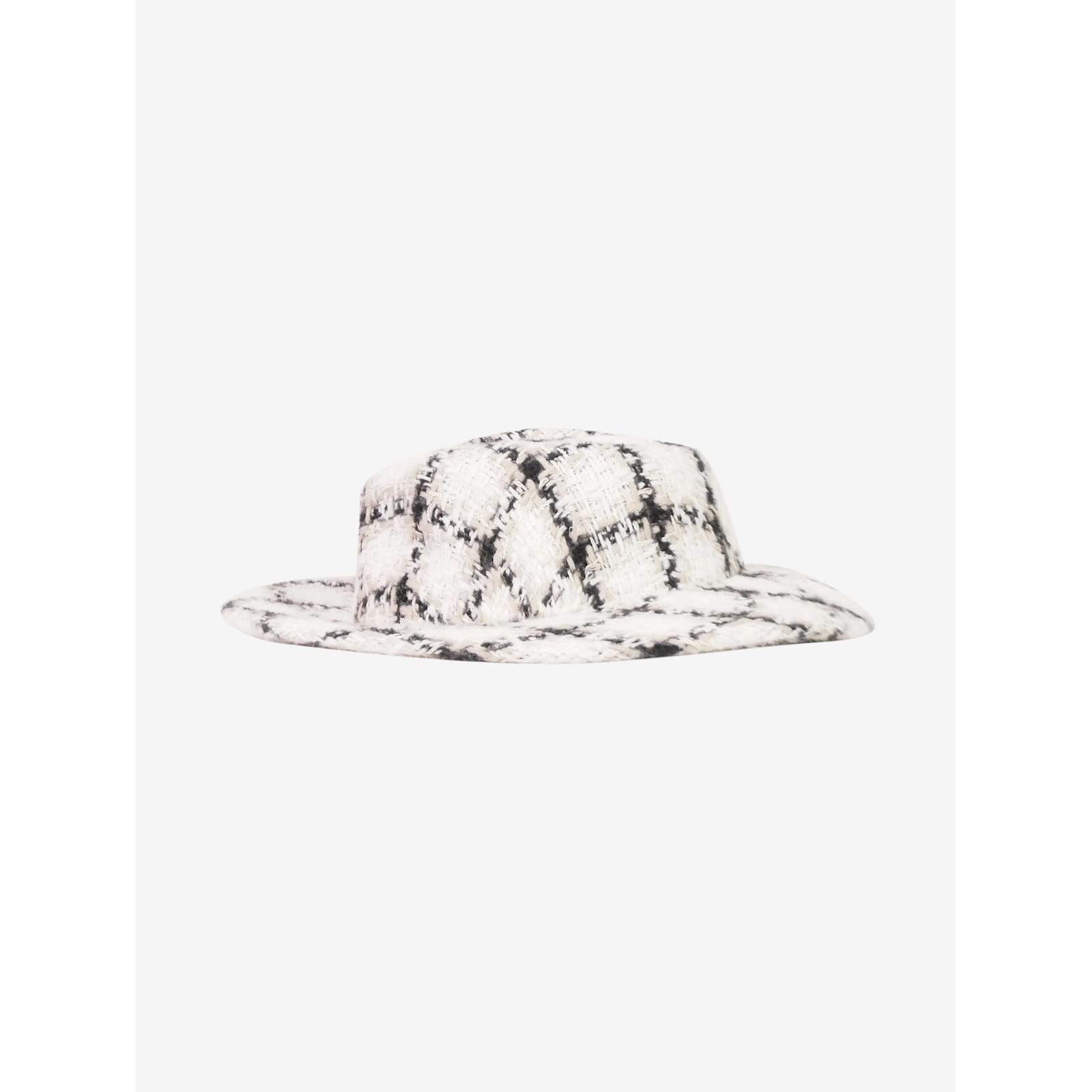 Chanel White tweed cowboy hat Wool ref.994075 - Joli Closet