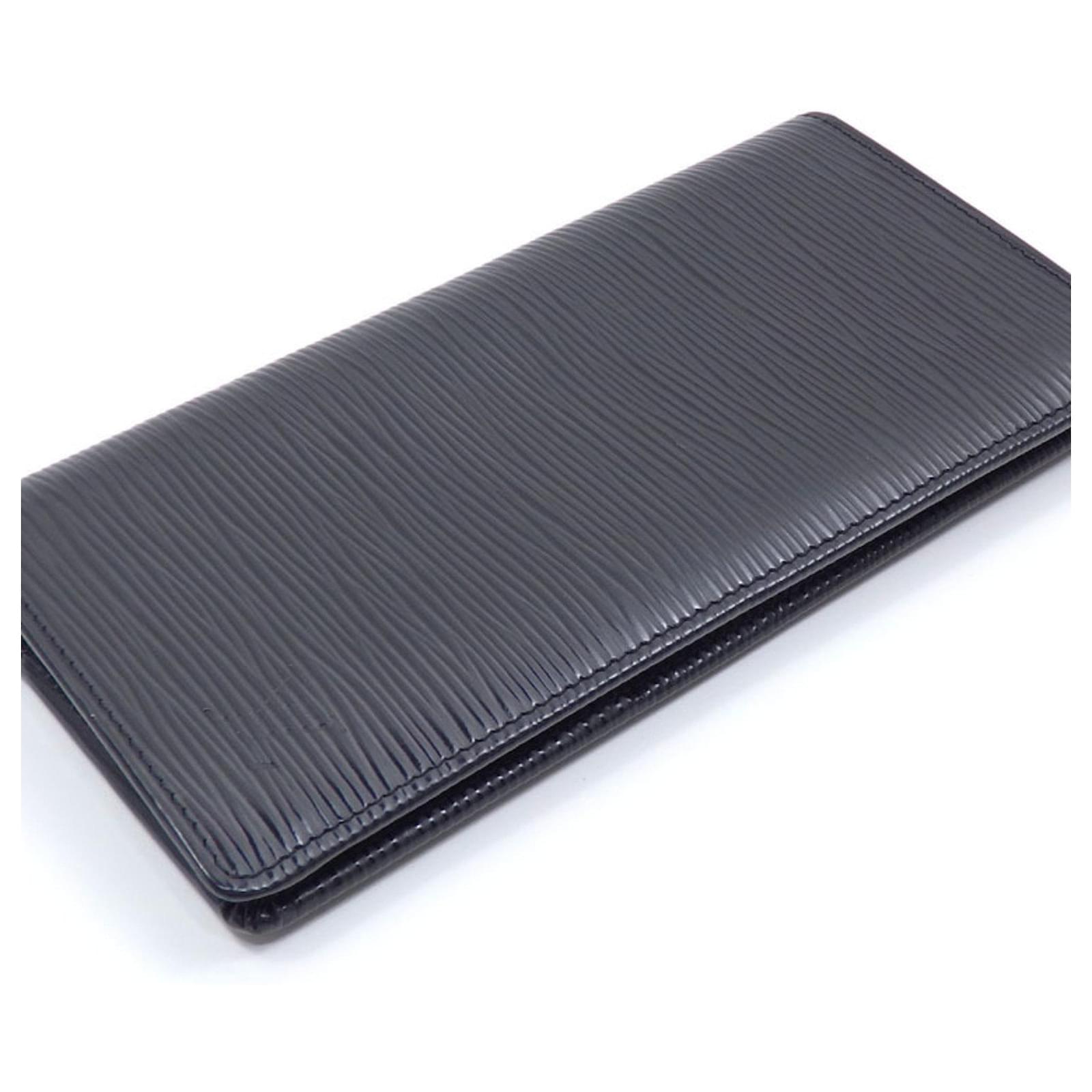 Louis Vuitton Brazza Black Leather ref.999711 - Joli Closet