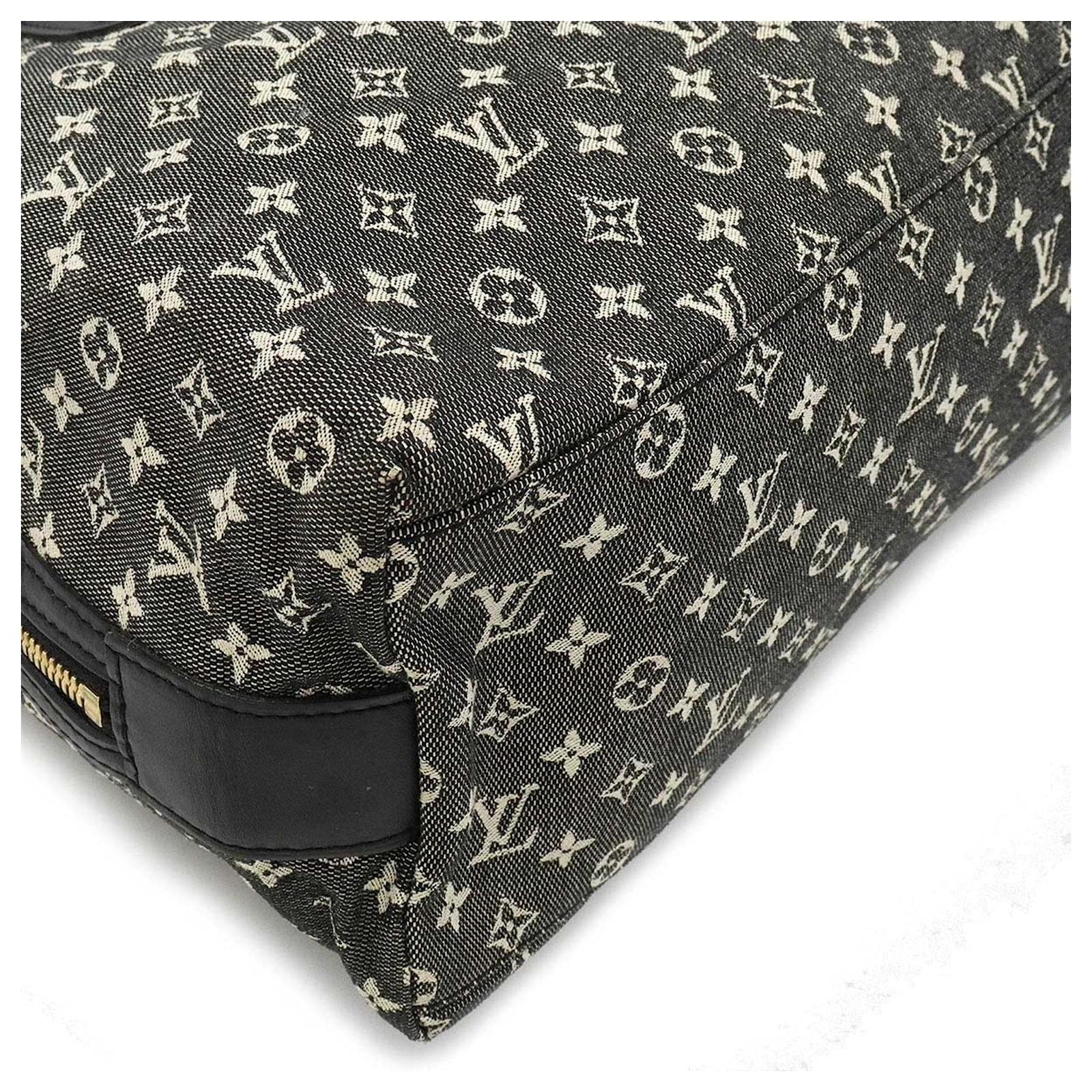 Louis Vuitton Mary kate Black Cloth ref.1023810 - Joli Closet
