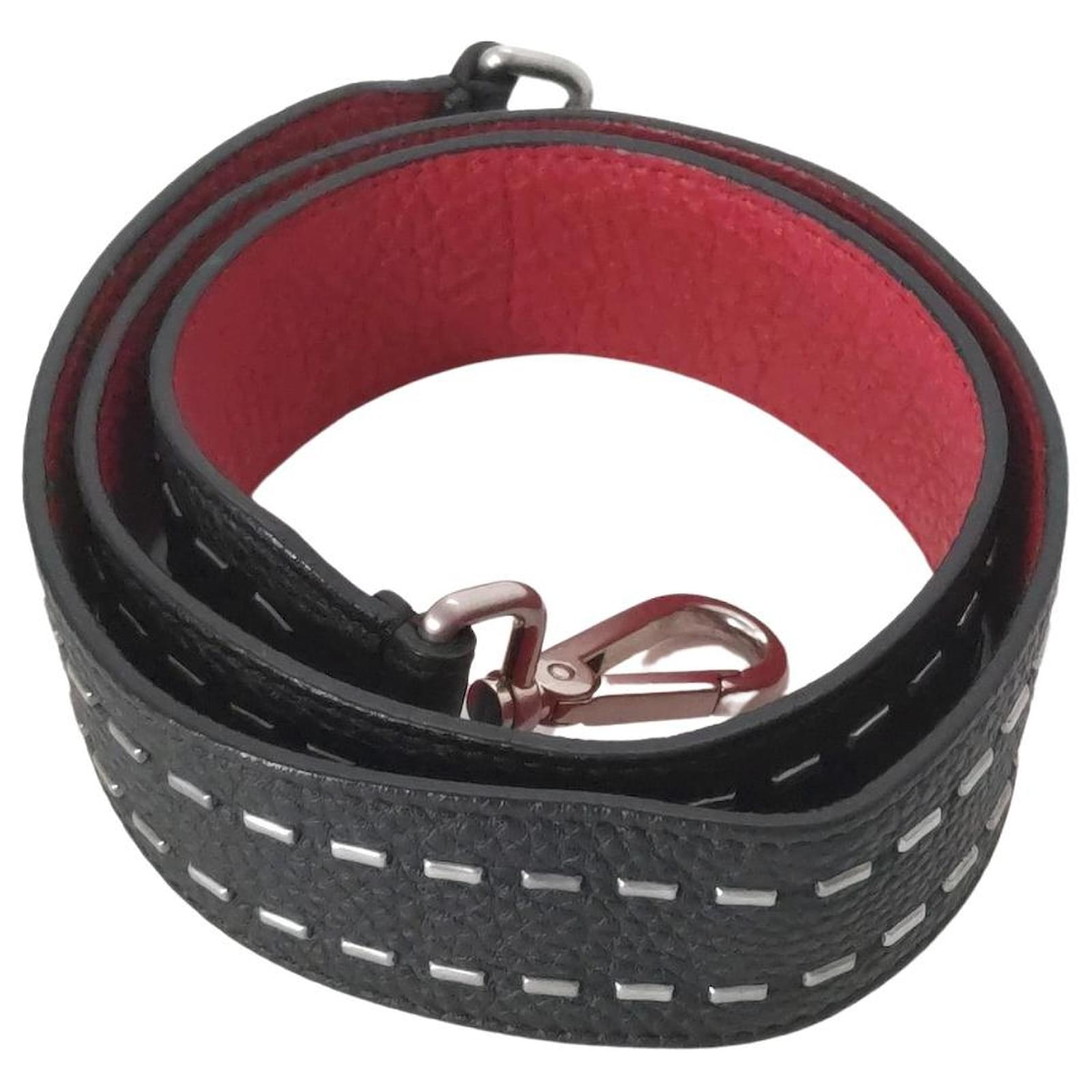 Fendi Strap You Black Leather ref.1036530 - Joli Closet