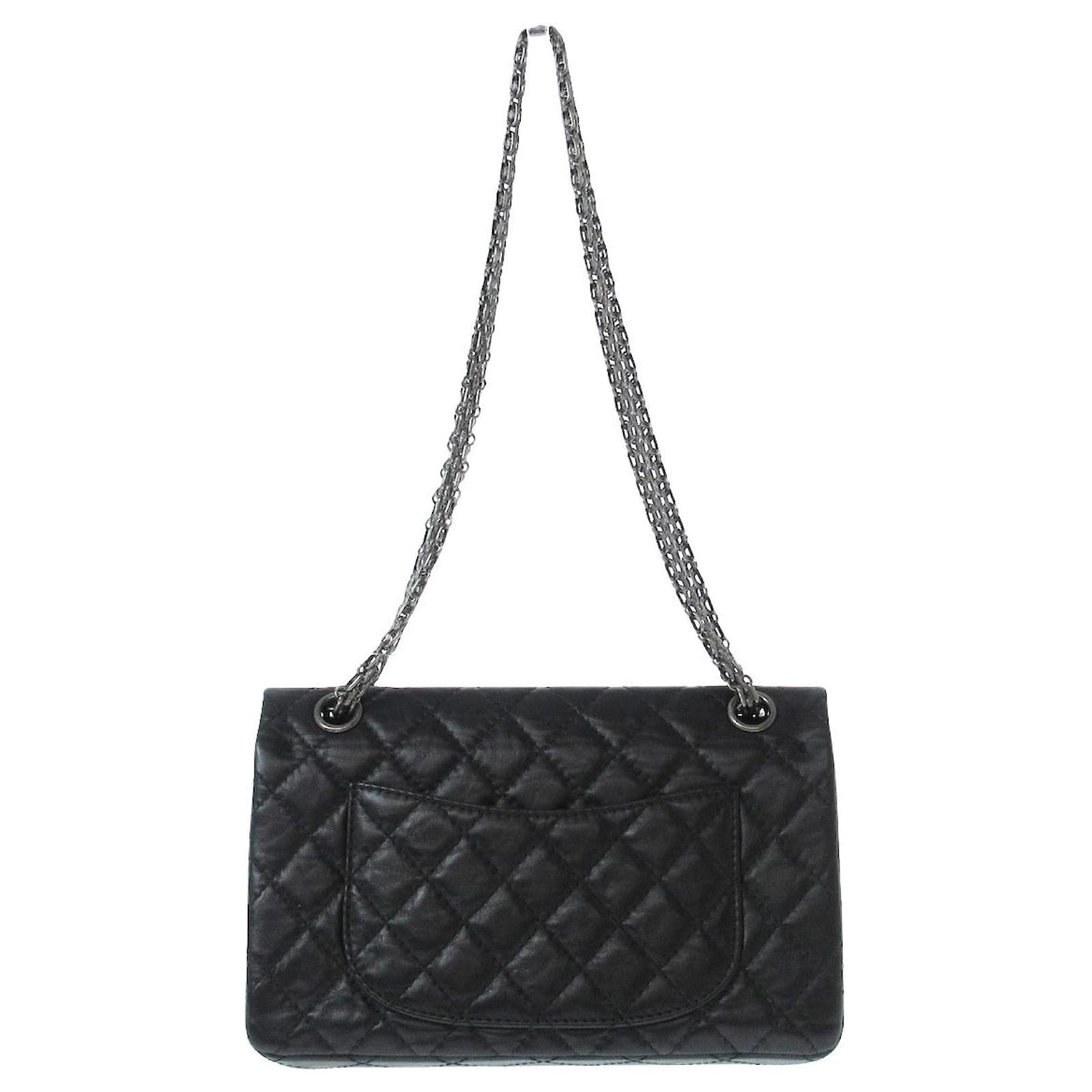 Chanel 2.55 Black Leather ref.1038738 - Joli Closet