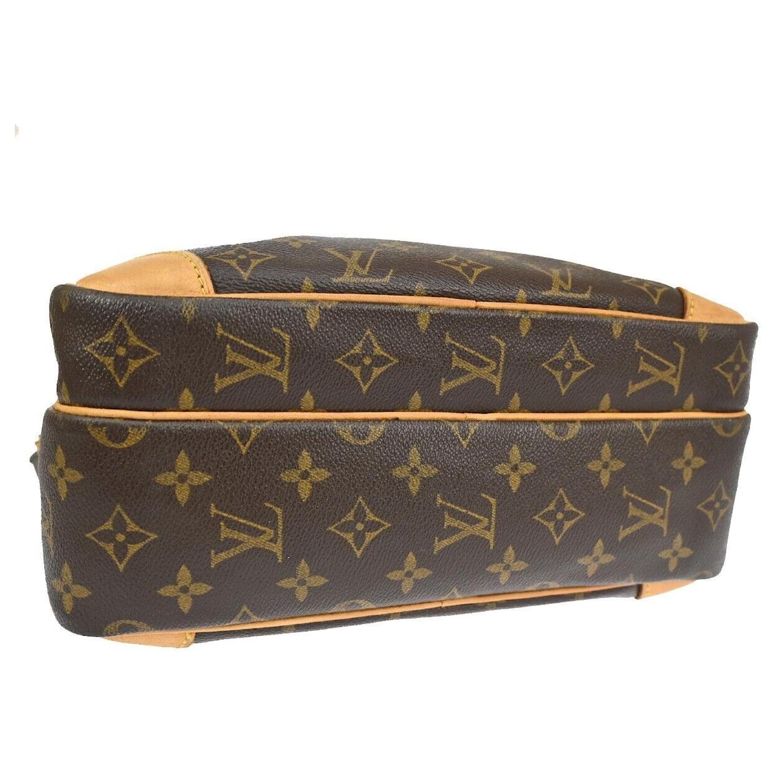 Louis Vuitton Nile Brown Cloth ref.1065780 - Joli Closet