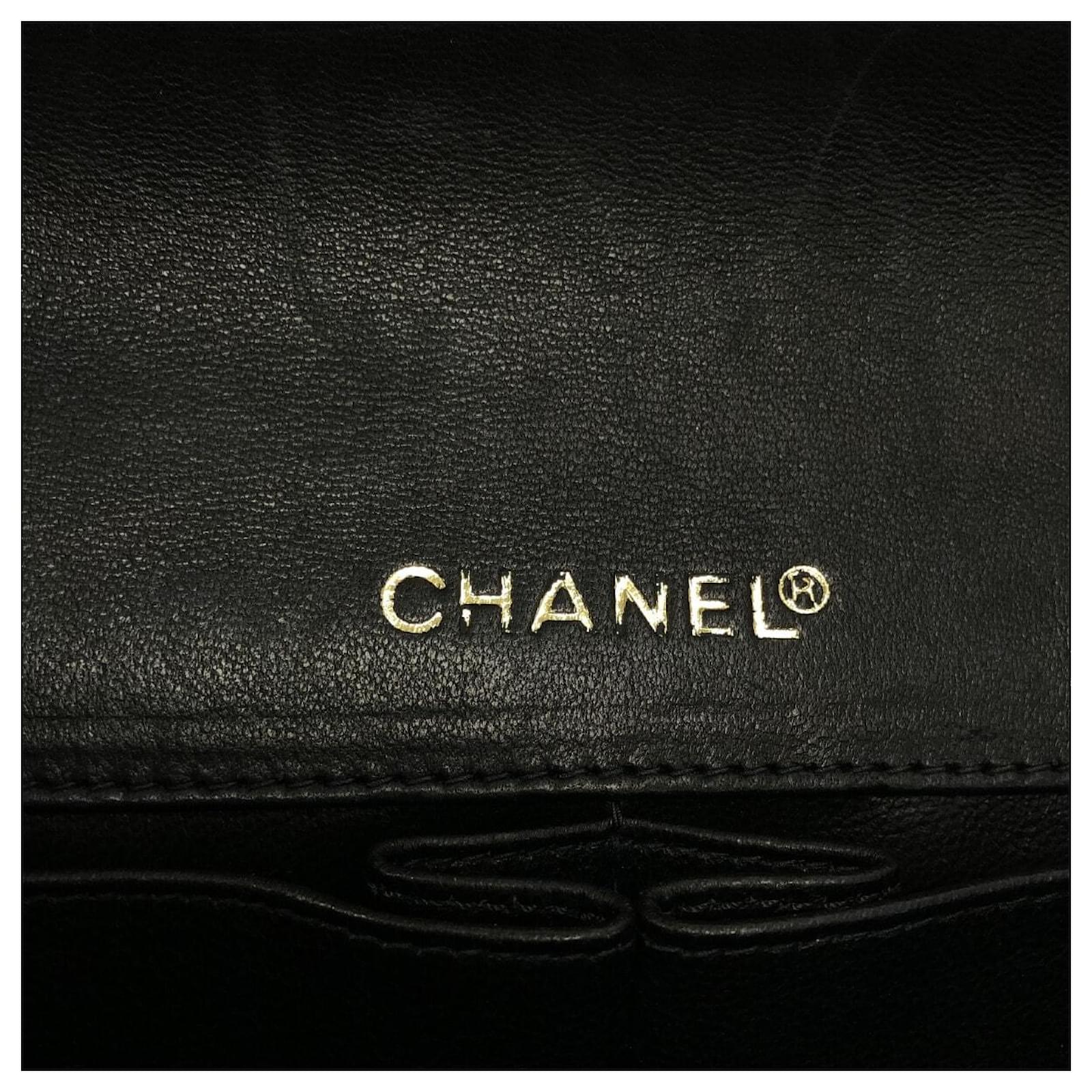 Timeless Chanel Chocolate bar Black Leather ref.1074552 - Joli Closet