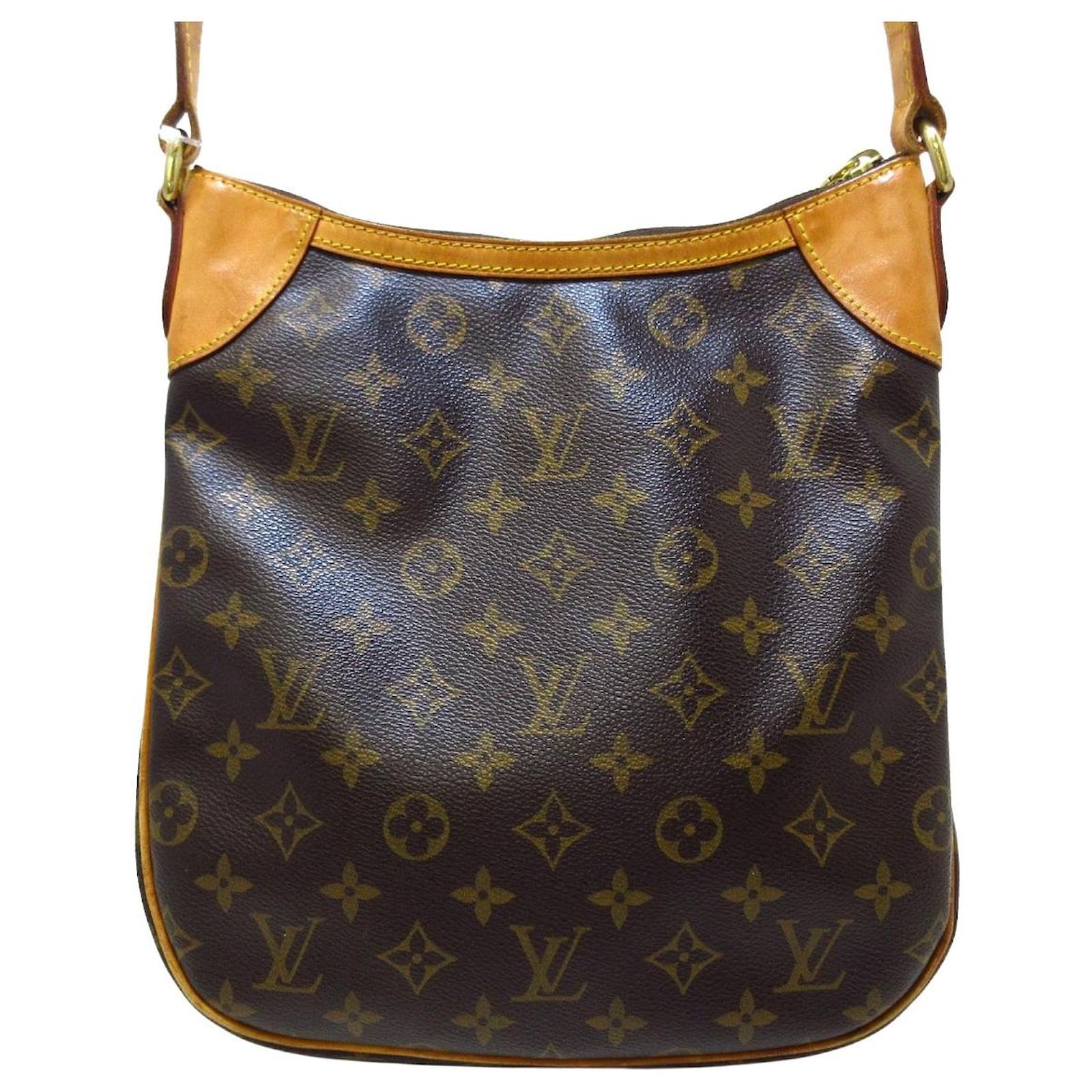 Louis Vuitton Odeon Beige Cloth ref.1080973 - Joli Closet