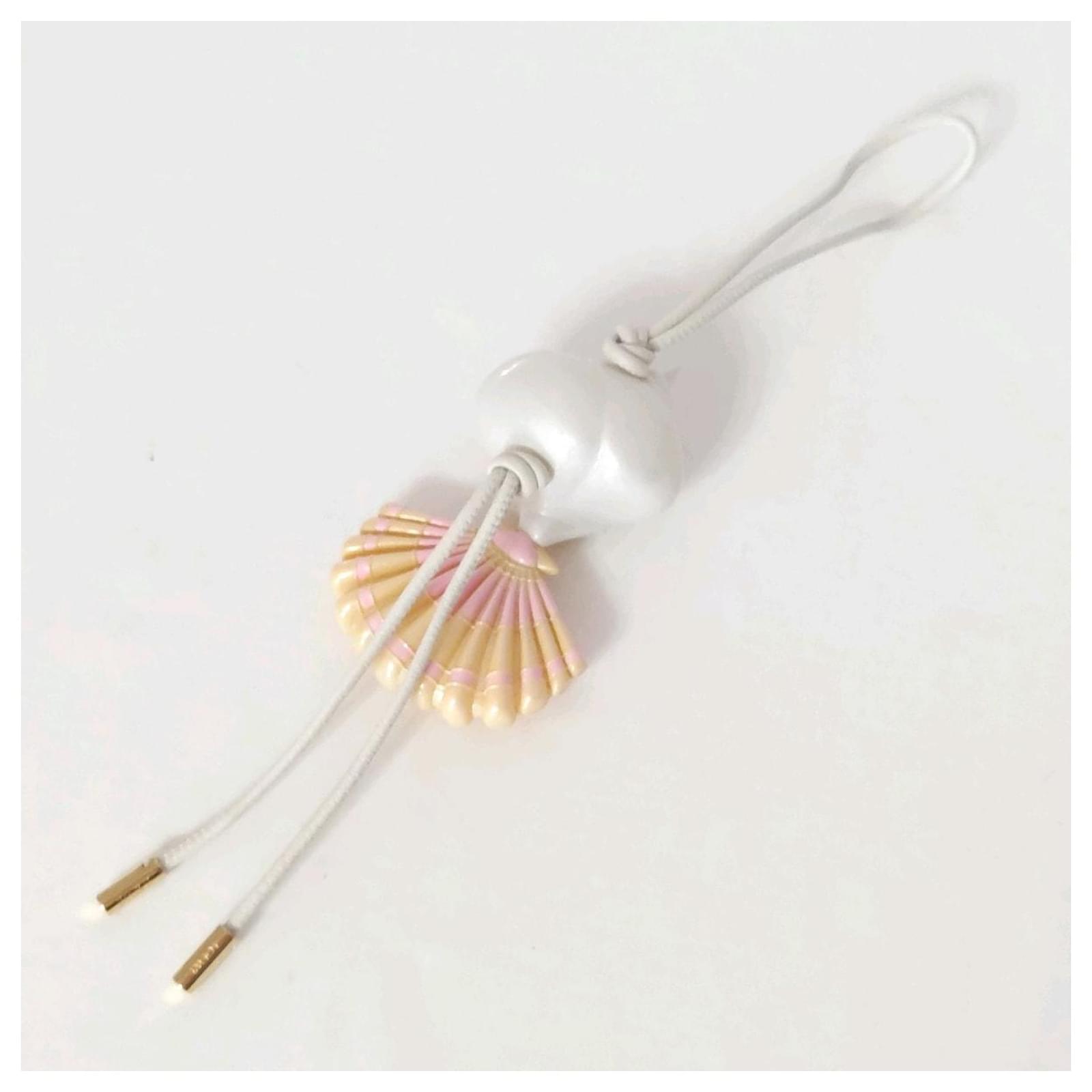 Loewe Shell Beige Rubber ref.1099674 - Joli Closet